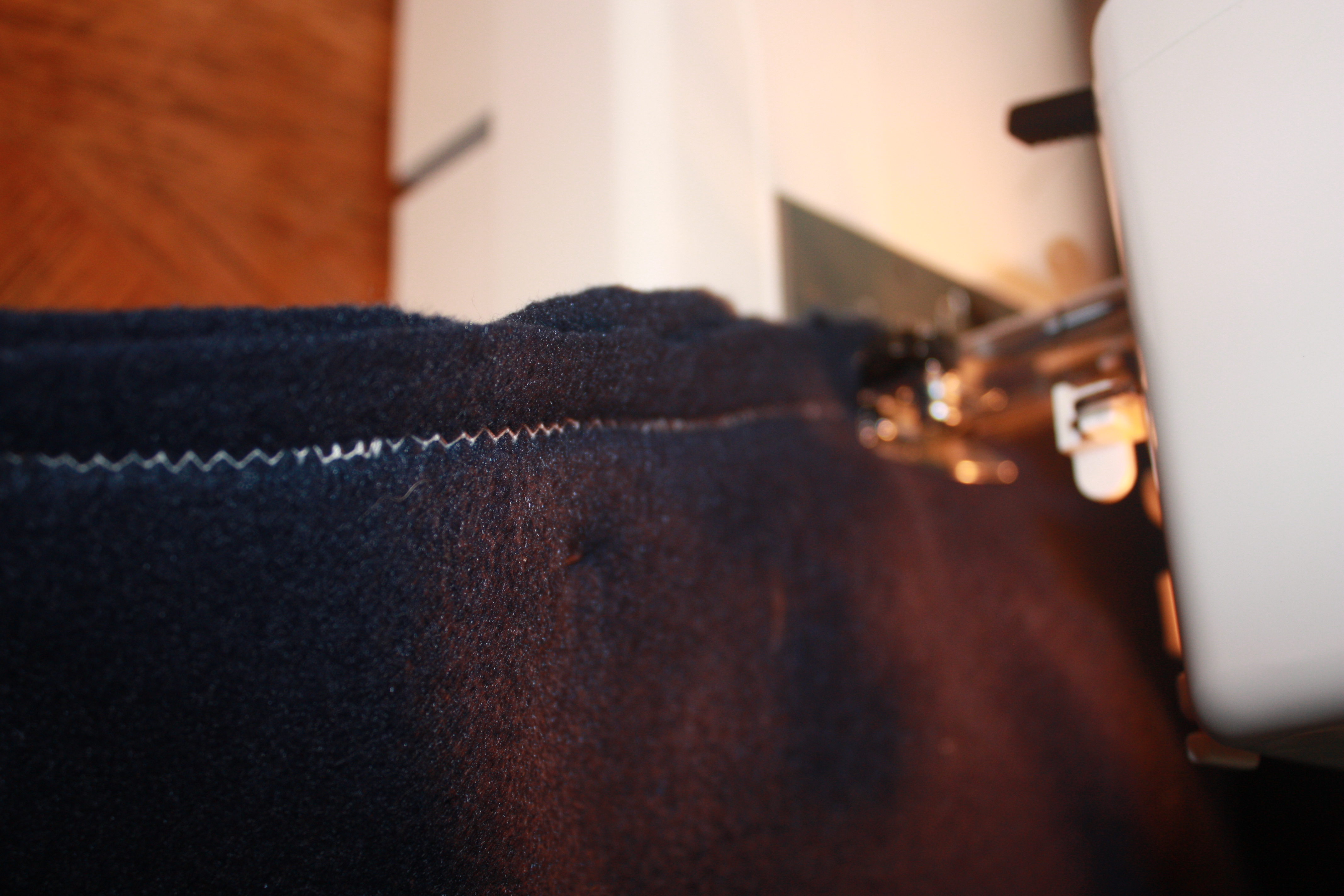 "Snuggie" Character Costume : 19 Steps (with Pictures) - Instructables