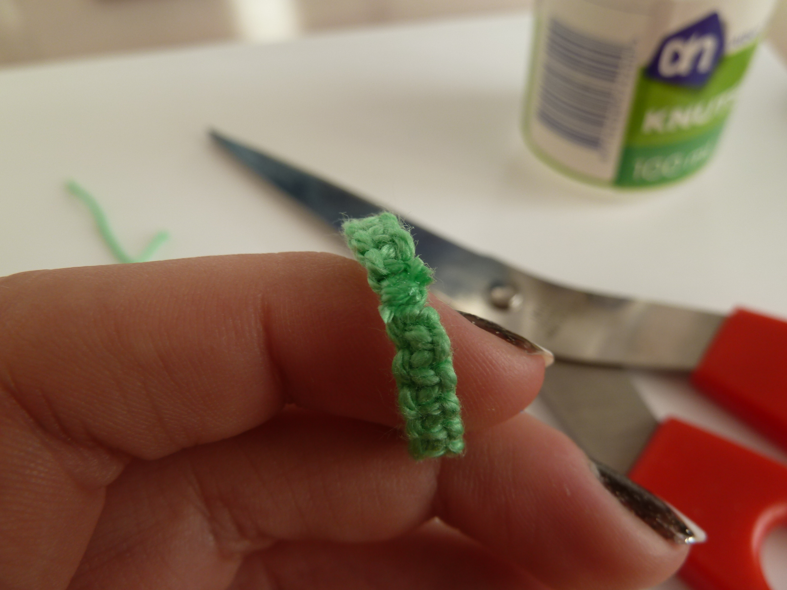 Macrame Rings : 5 Steps (with Pictures) - Instructables