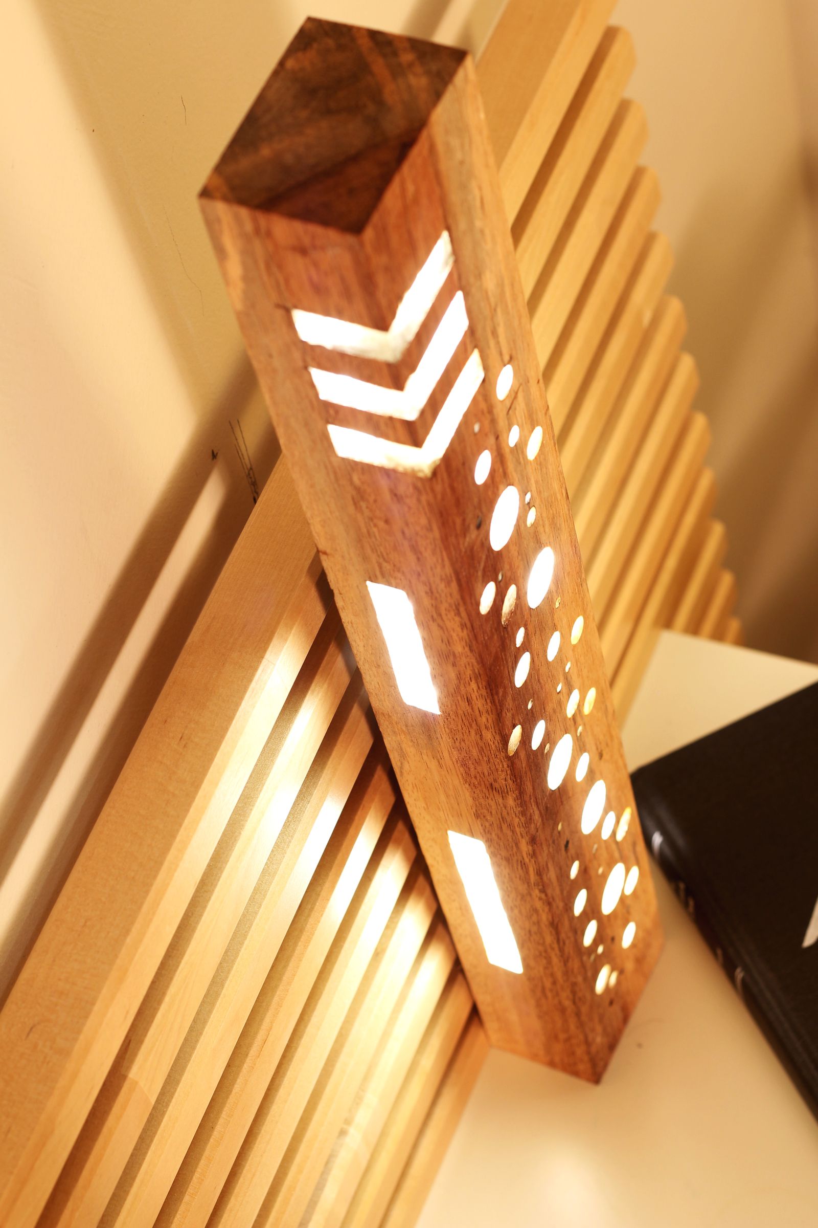 Make a Resin and LED Lamp With Handtools : 9 Steps (with Pictures ...