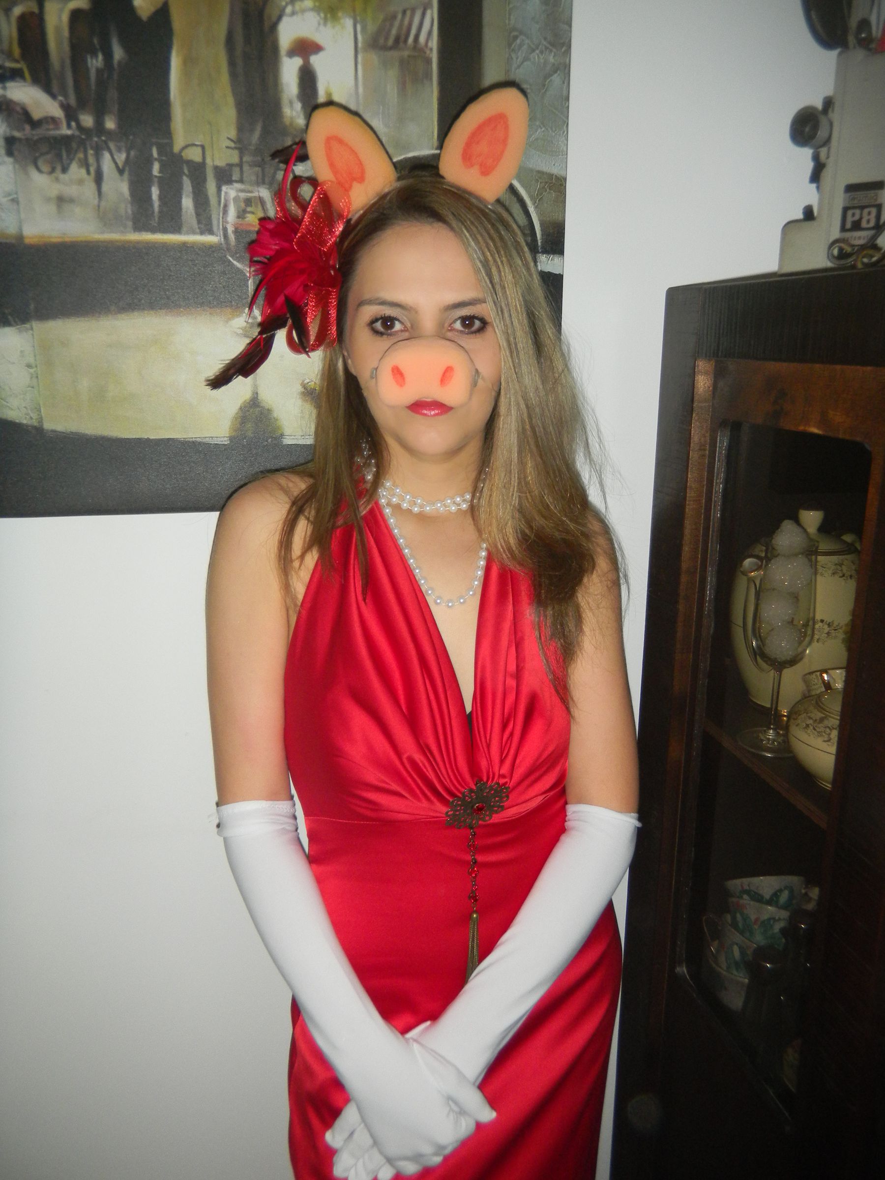 Miss Piggy Costume Diy