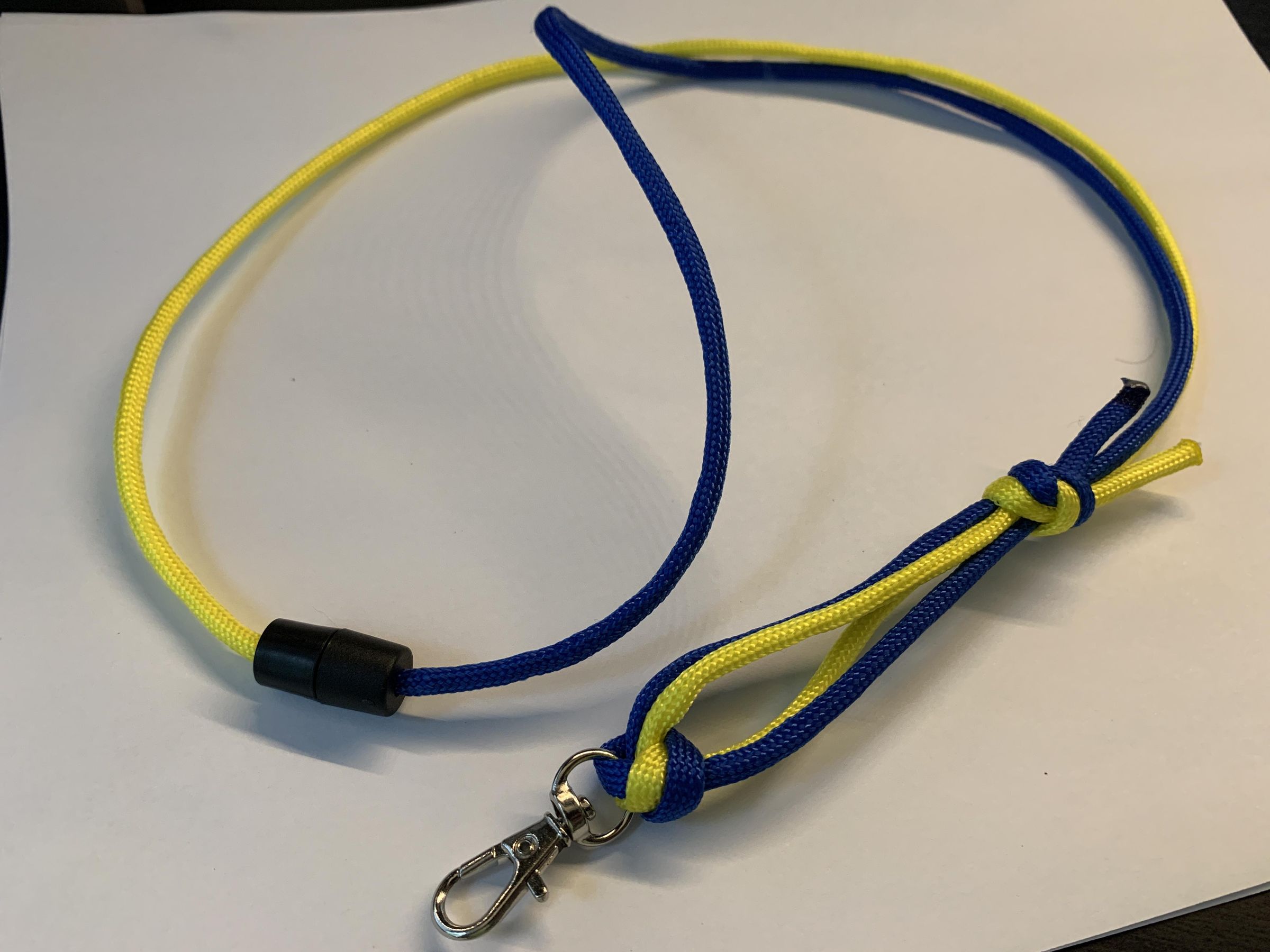Simple Scout Paracord Lanyard : 5 Steps - Instructables