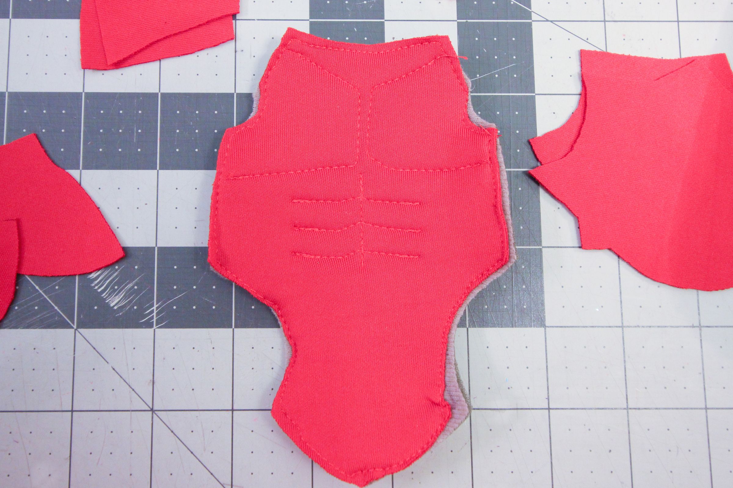 Hellboy Comic Con Costume (For Timmy the ThinkGeek Monkey) : 8 Steps ...