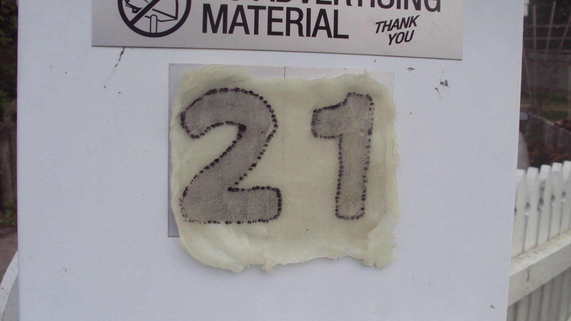 Glow in the Dark Letterbox Numbers : 6 Steps - Instructables