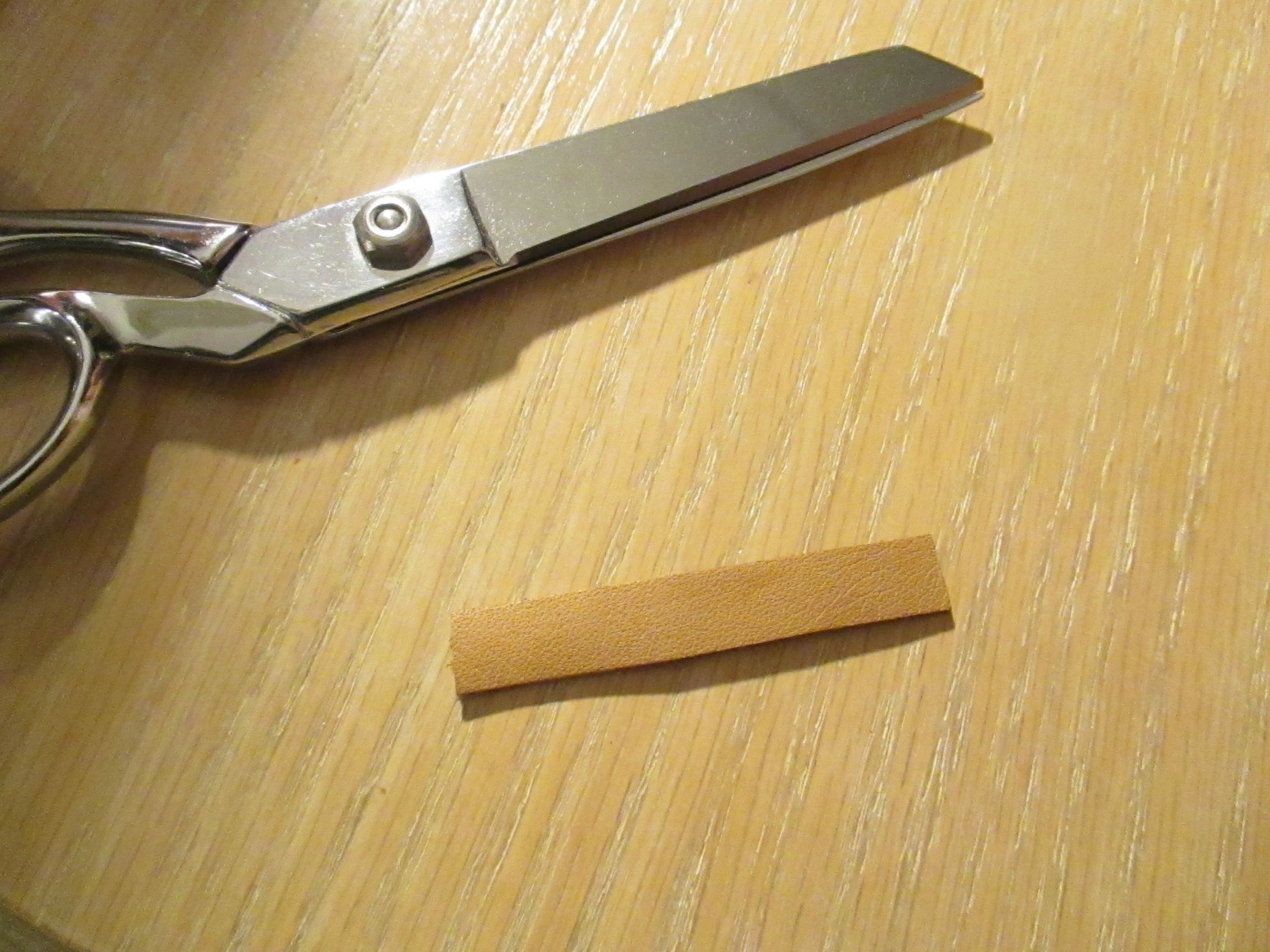 Chapstick Ring : 7 Steps (with Pictures) - Instructables