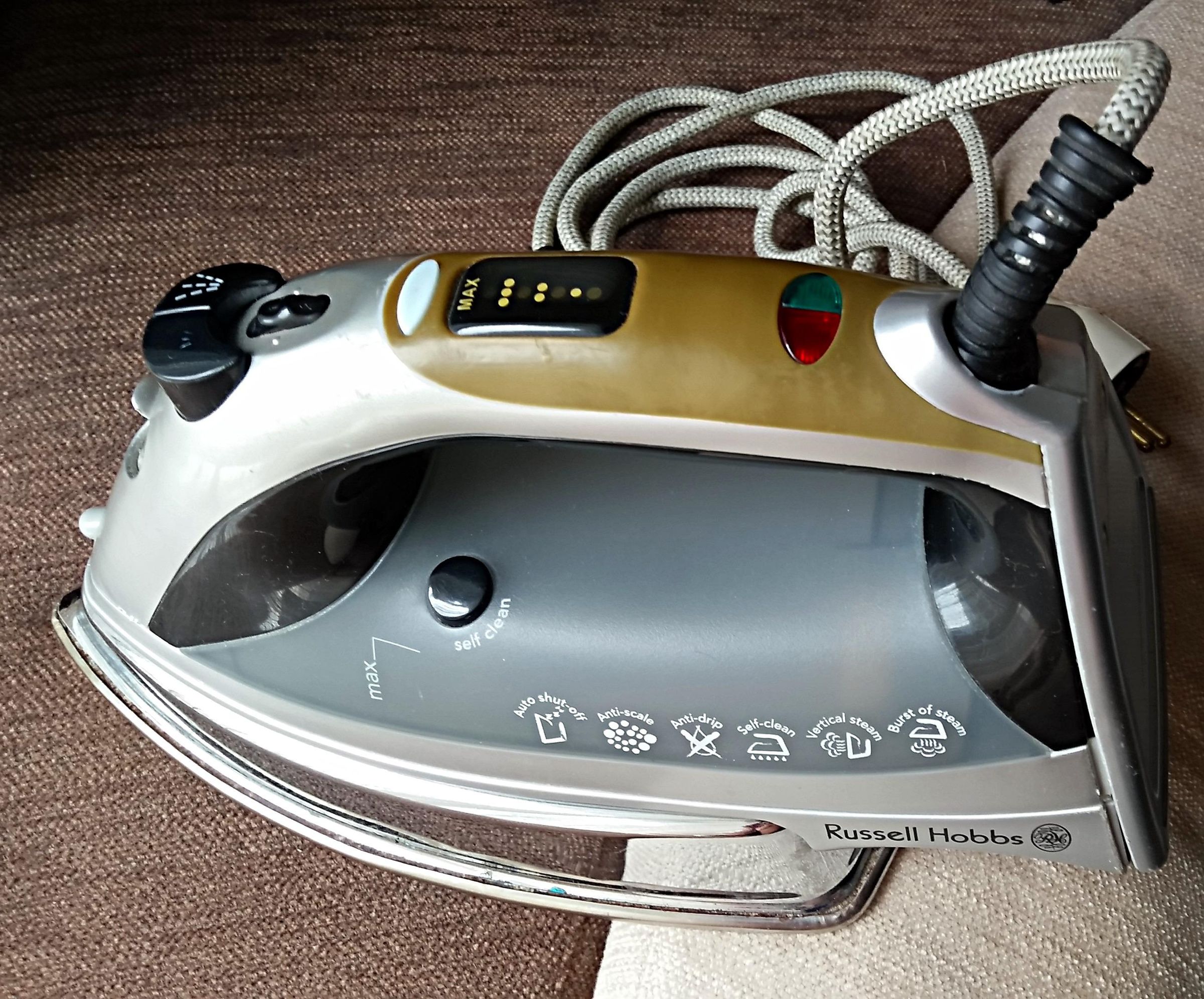 Repairing an Electronic Iron : 12 Steps - Instructables