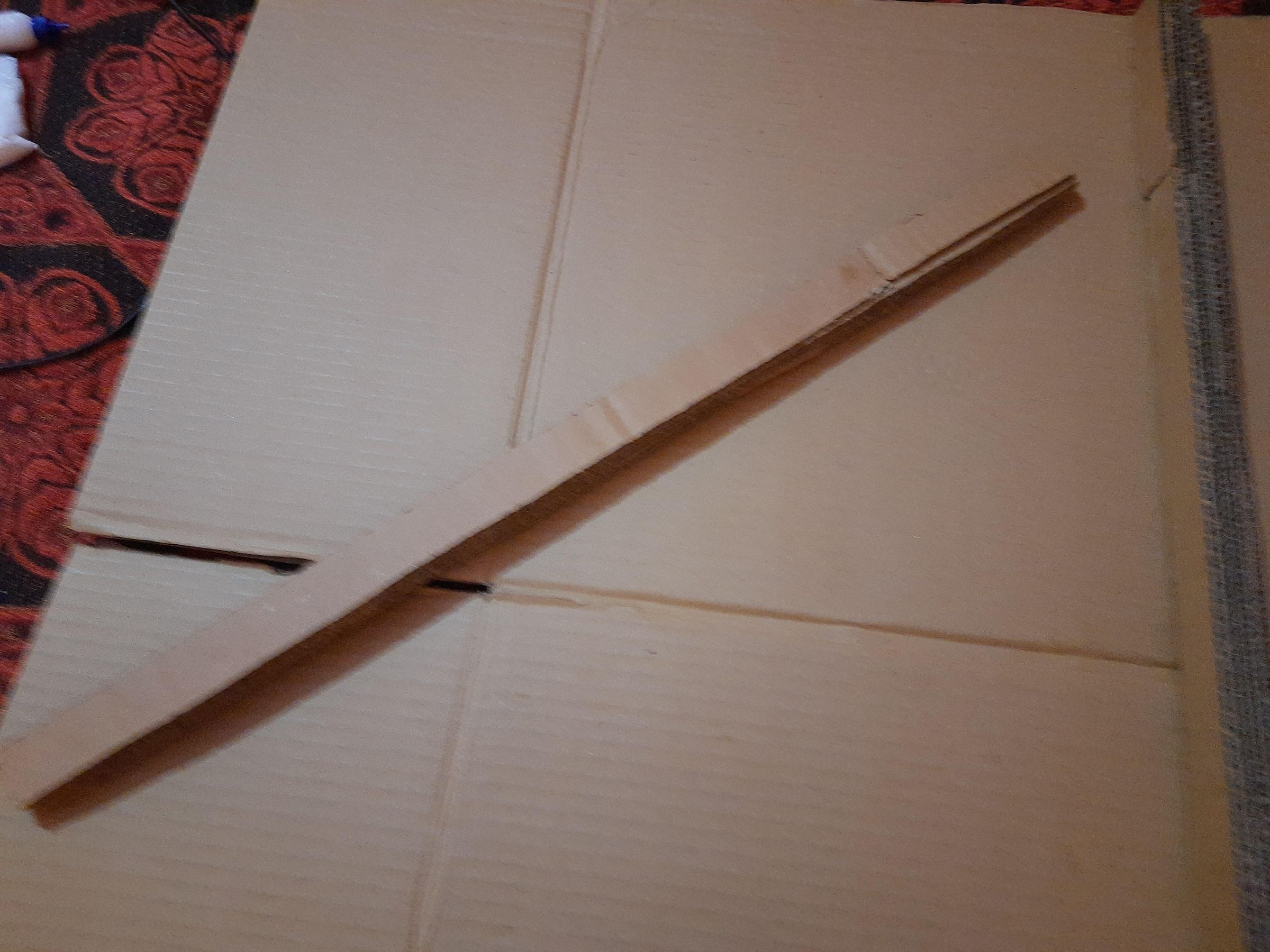 Portable Cardboard Laptop/Study Table : 3 Steps (with Pictures ...