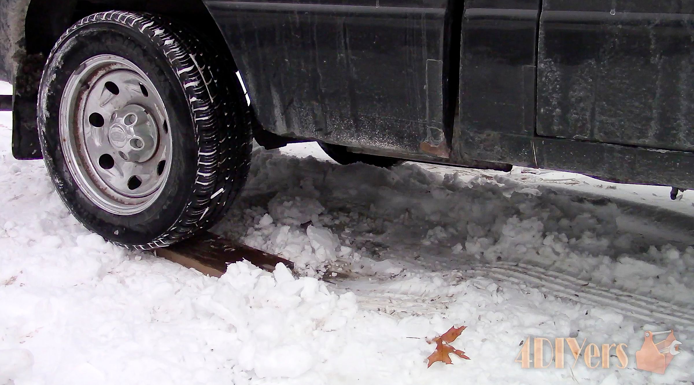 How to Get Your Vehicle Unstuck in the Snow : 6 Steps (with Pictures ...