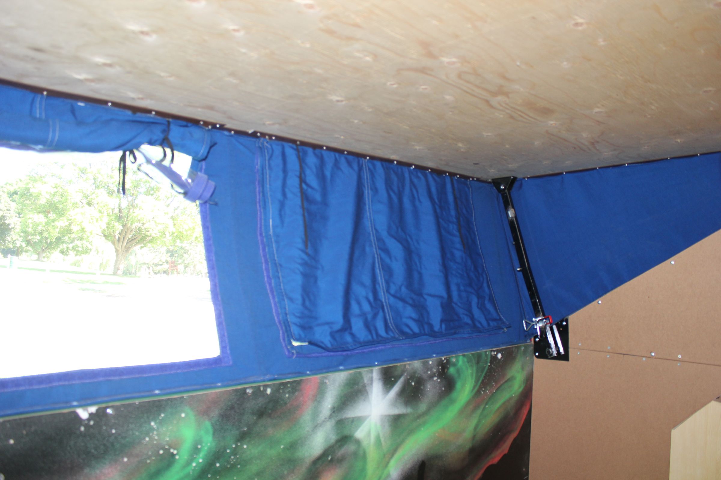 Tiny Dumpster House Trailer : 7 Steps (with Pictures) - Instructables