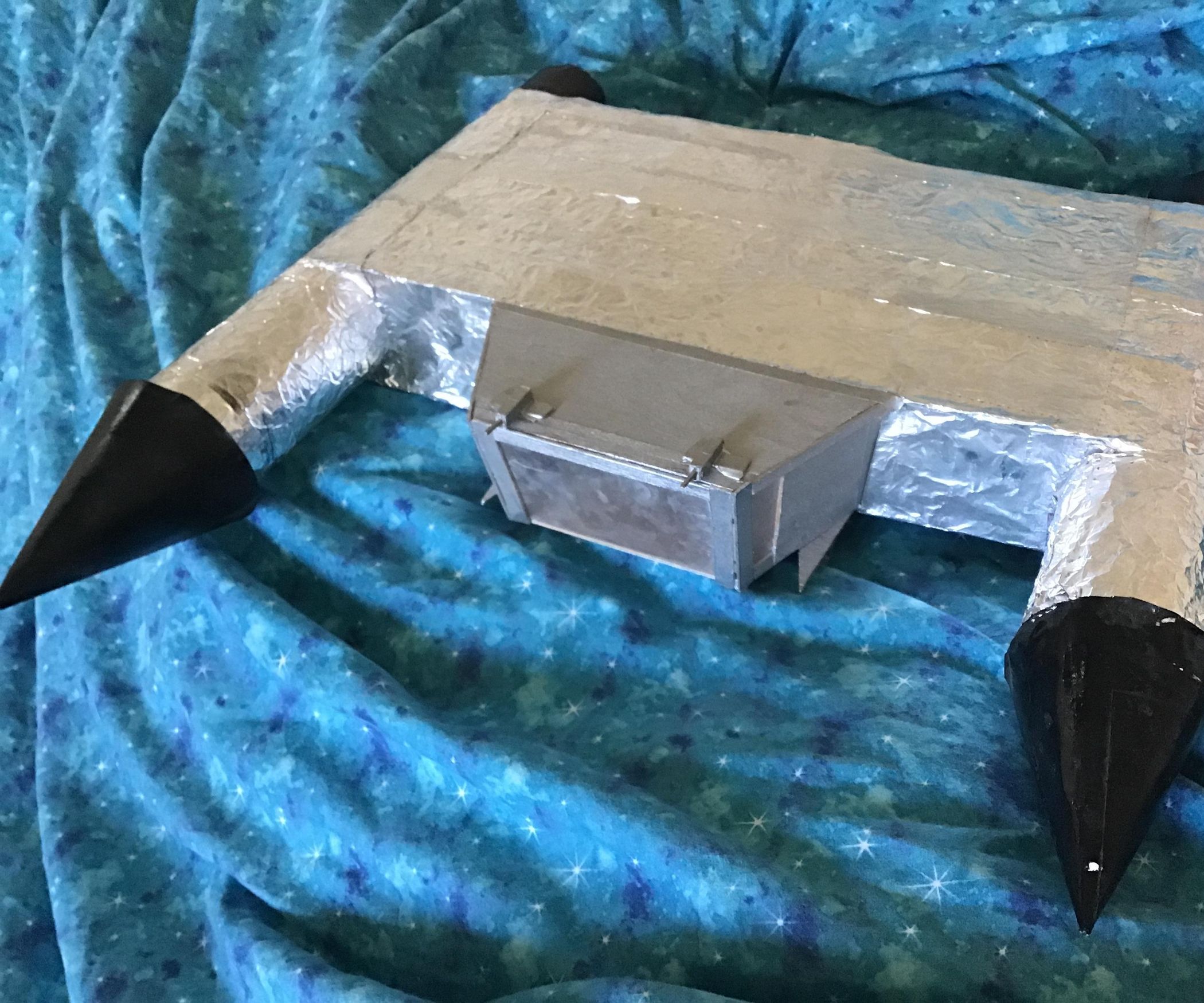 Paper and Tin Foil Space Ship : 4 Steps - Instructables