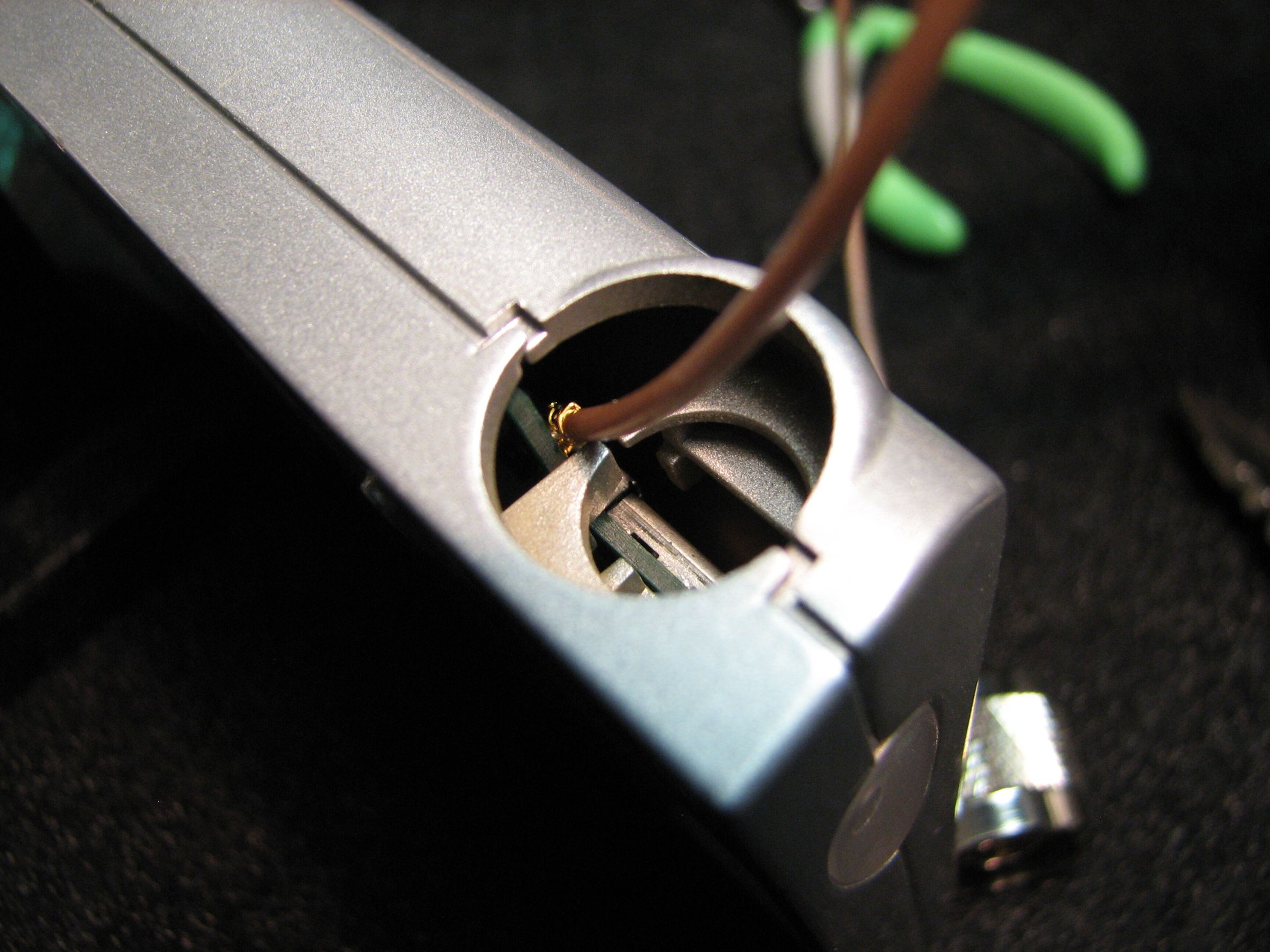 Mod a Ricochet Radio Modem to Take an External Antenna : 8 Steps ...