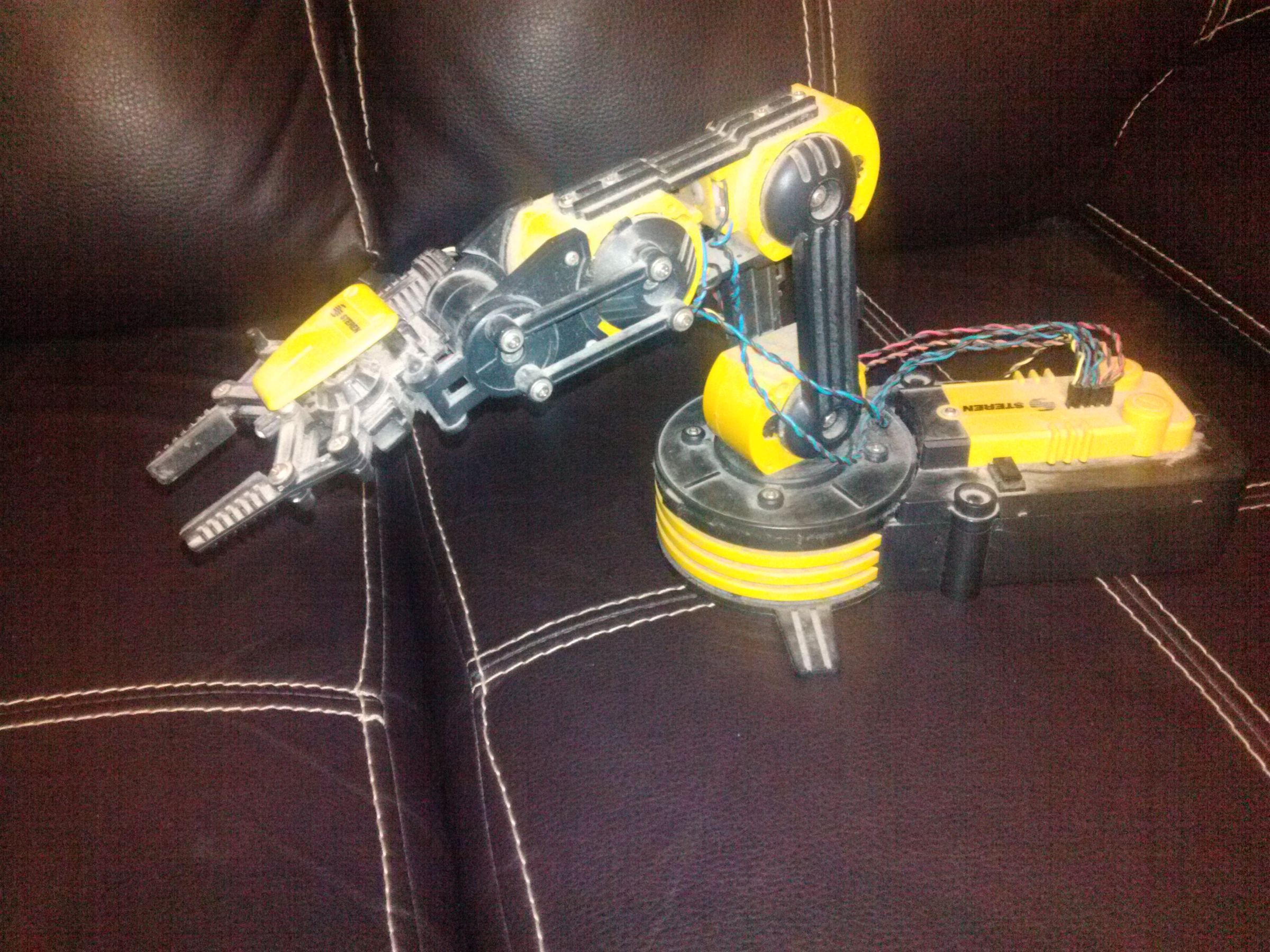 Building a Robotic Arm : 31 Steps - Instructables