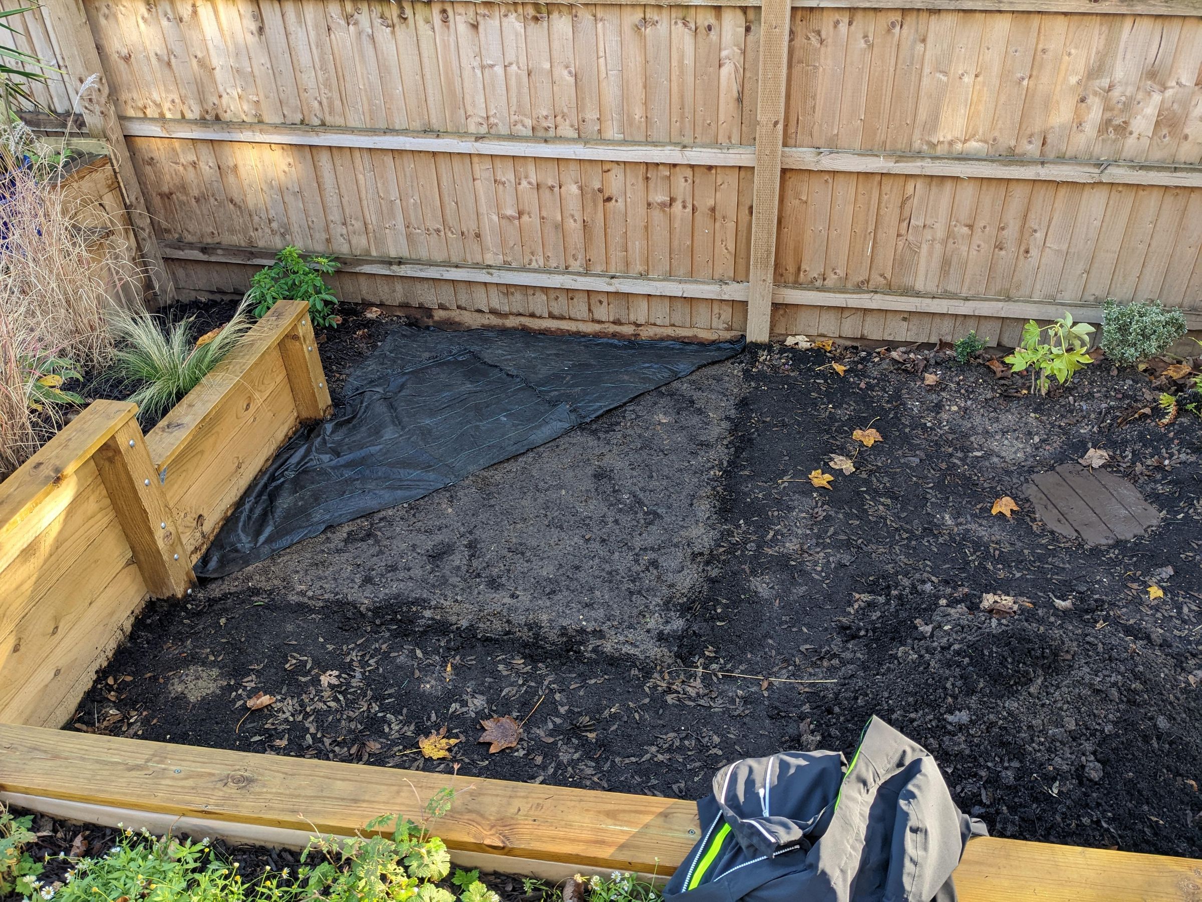 Creating a Beautiful Tiered Garden From a Boring New Build Slope : 8 ...