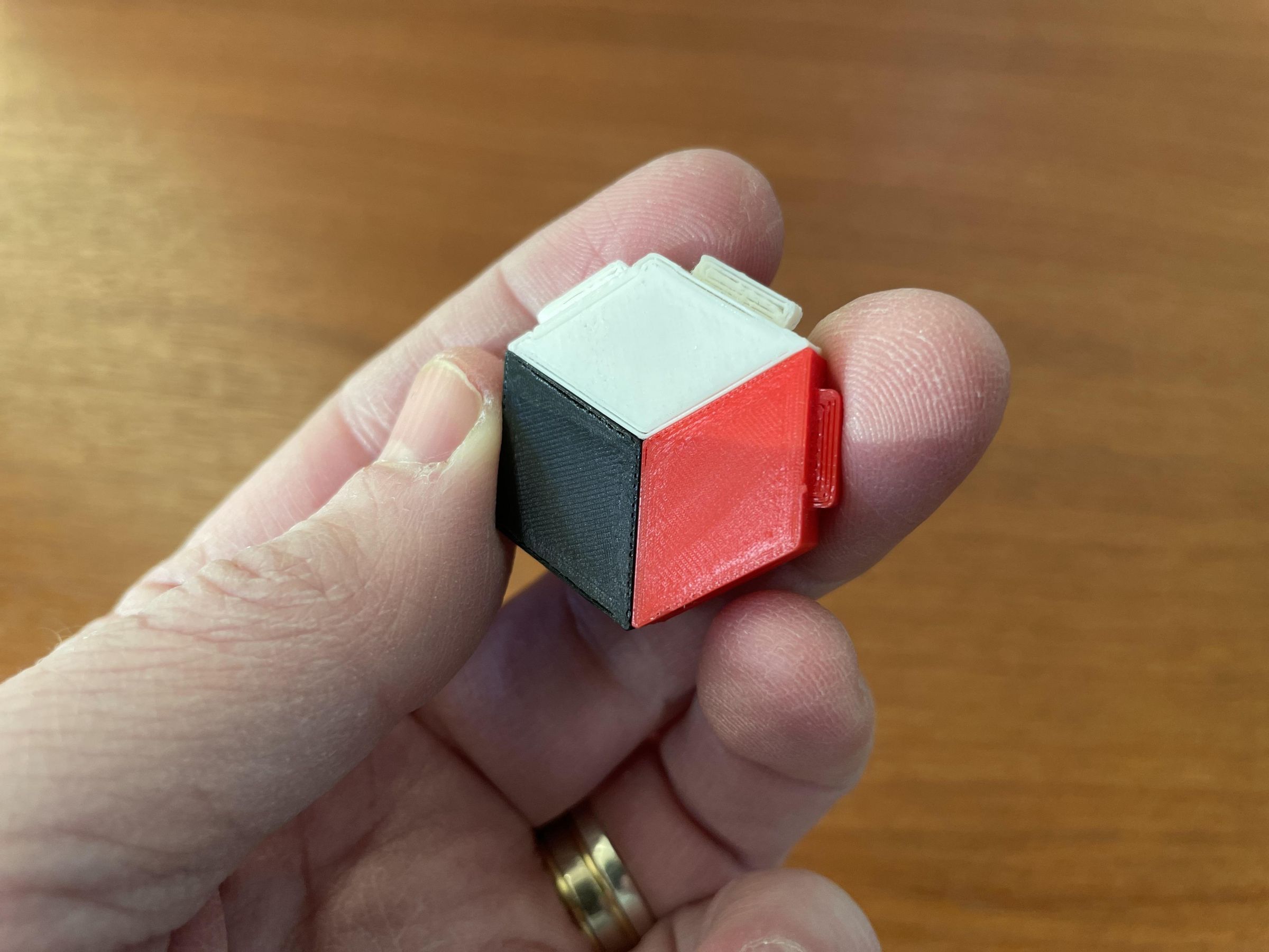 Cubes Illusion Sculpture : 9 Steps (with Pictures) - Instructables