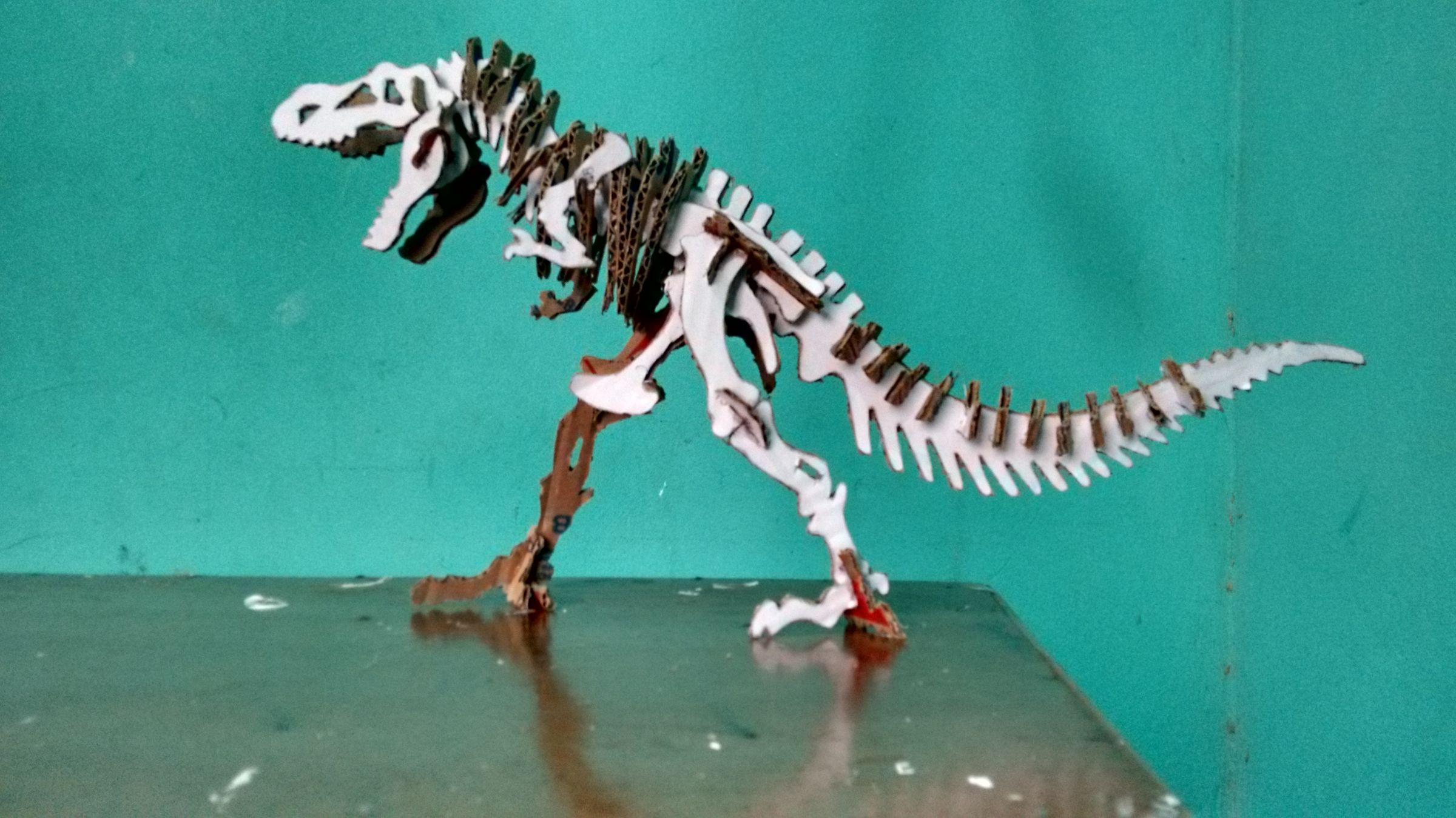 DIY - Cardboard Dinosaur Skeleton (Tyrannosaurus Rex) : 3 Steps ...