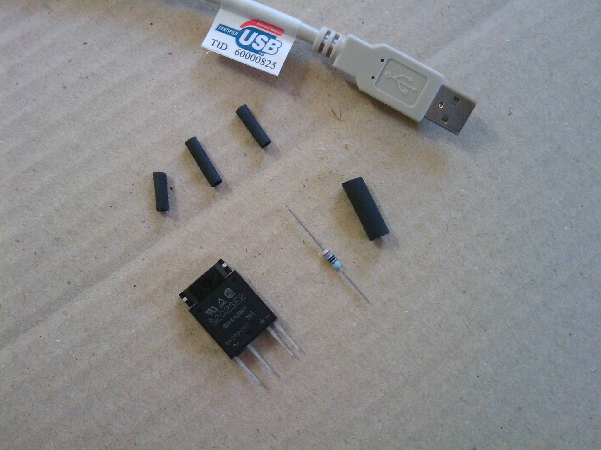 Smart Master/Slave Power Strip for Your PC [mod] (self Shutdown But Zero Standby) : 6 Steps ...