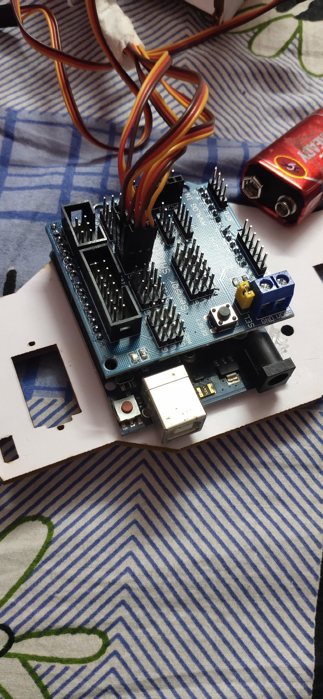 FRITZ - ANIMATRONIC ROBOTIC HEAD : 39 Steps (with Pictures) - Instructables