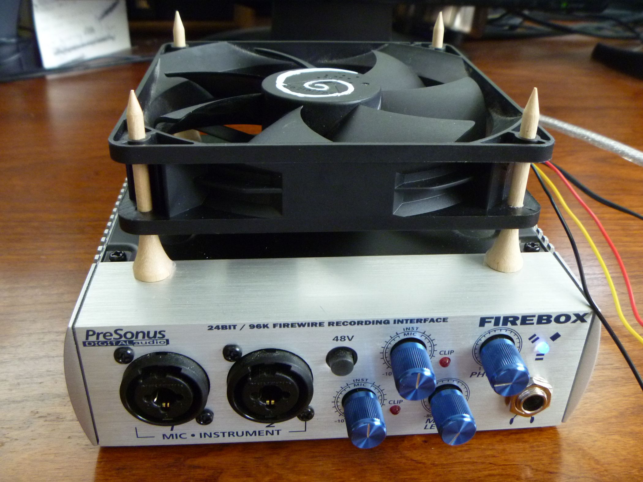 DIY Audio Interface Cooler : 5 Steps - Instructables