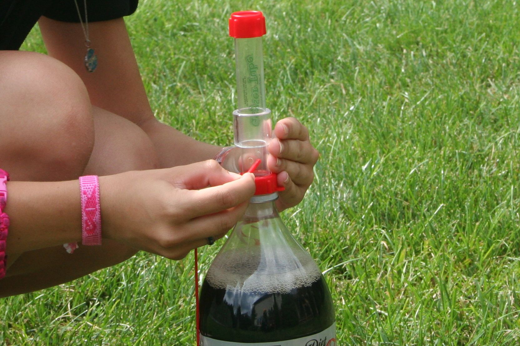 Mentos and Coke With "Geyser Tube" : 4 Steps - Instructables