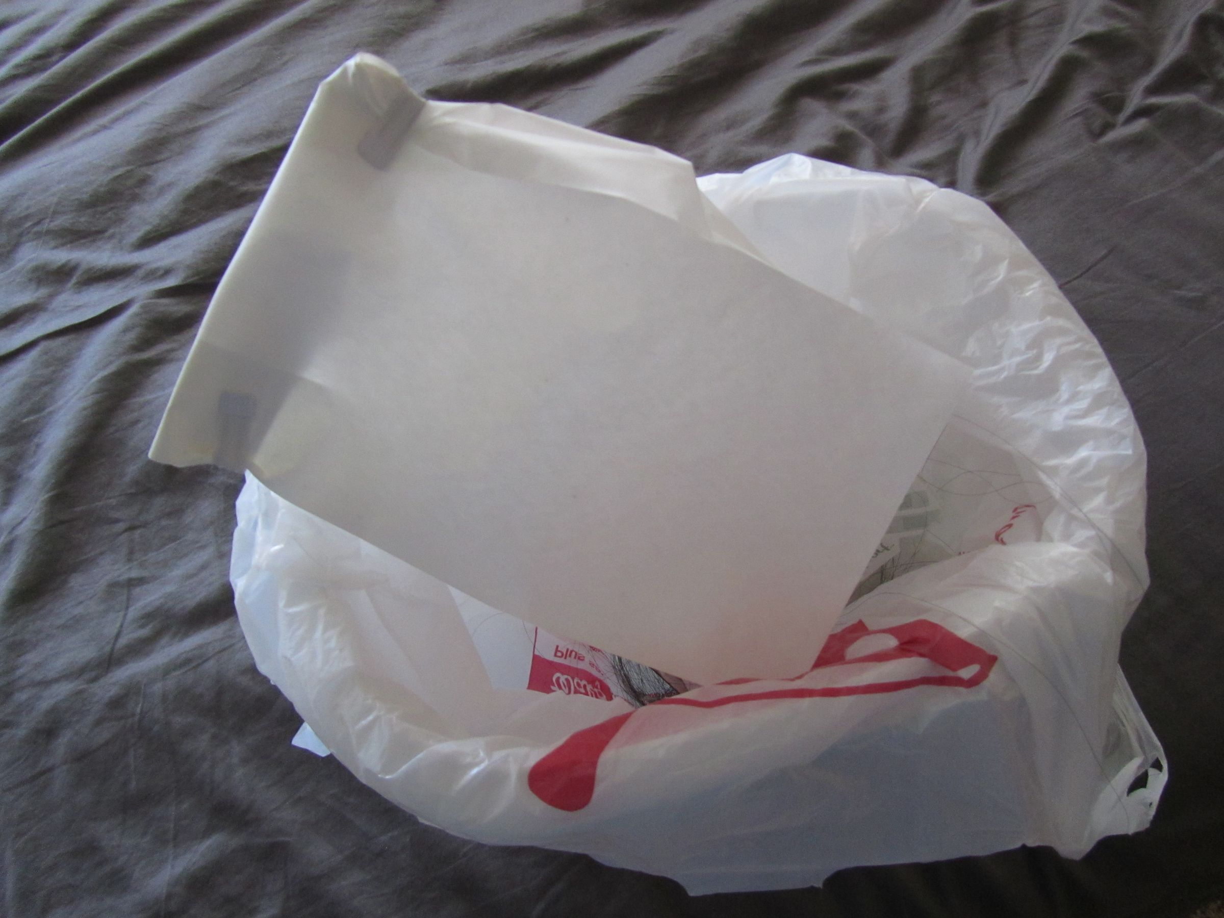 8 Unusual Uses for Barf Bags : 7 Steps (with Pictures) - Instructables