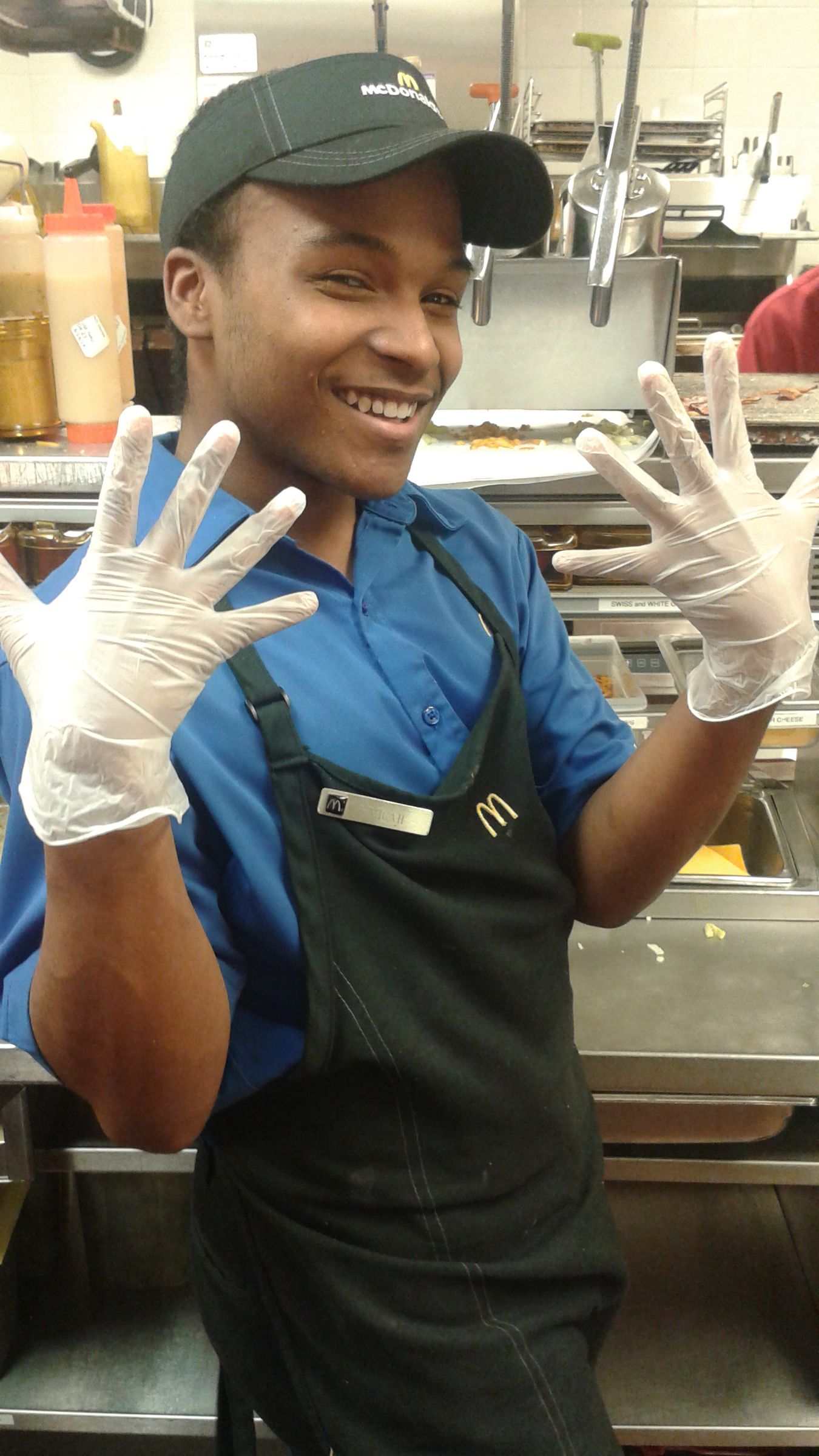 How to Preplan Your First Shift As a Manager at a Fast Food Restaurant ...