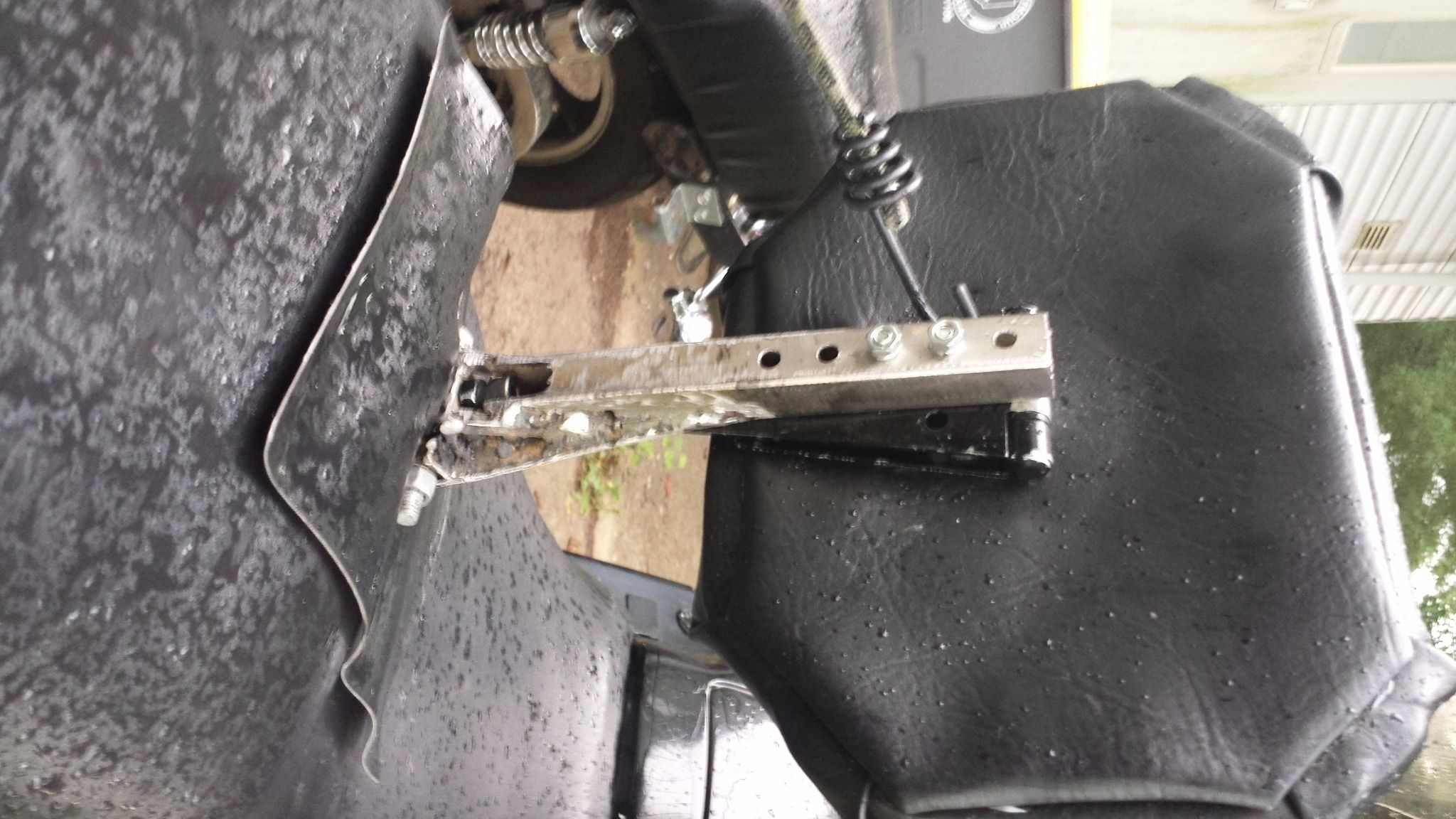 Motorcycle Backrest Hardware Mod : 6 Steps - Instructables