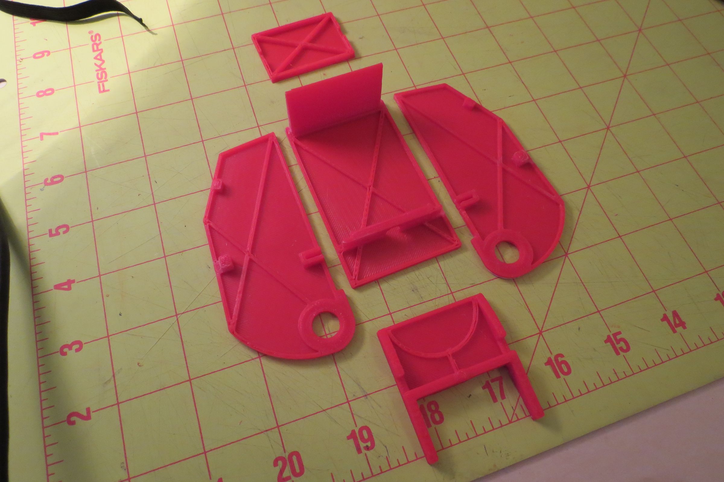 3D Print an Articulated Warhammer 40k Power Fist : 8 Steps (with ...