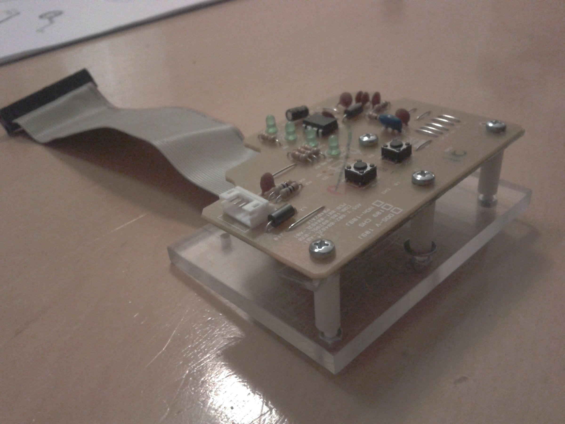 Hacking a USB Keyboard : 6 Steps (with Pictures) - Instructables