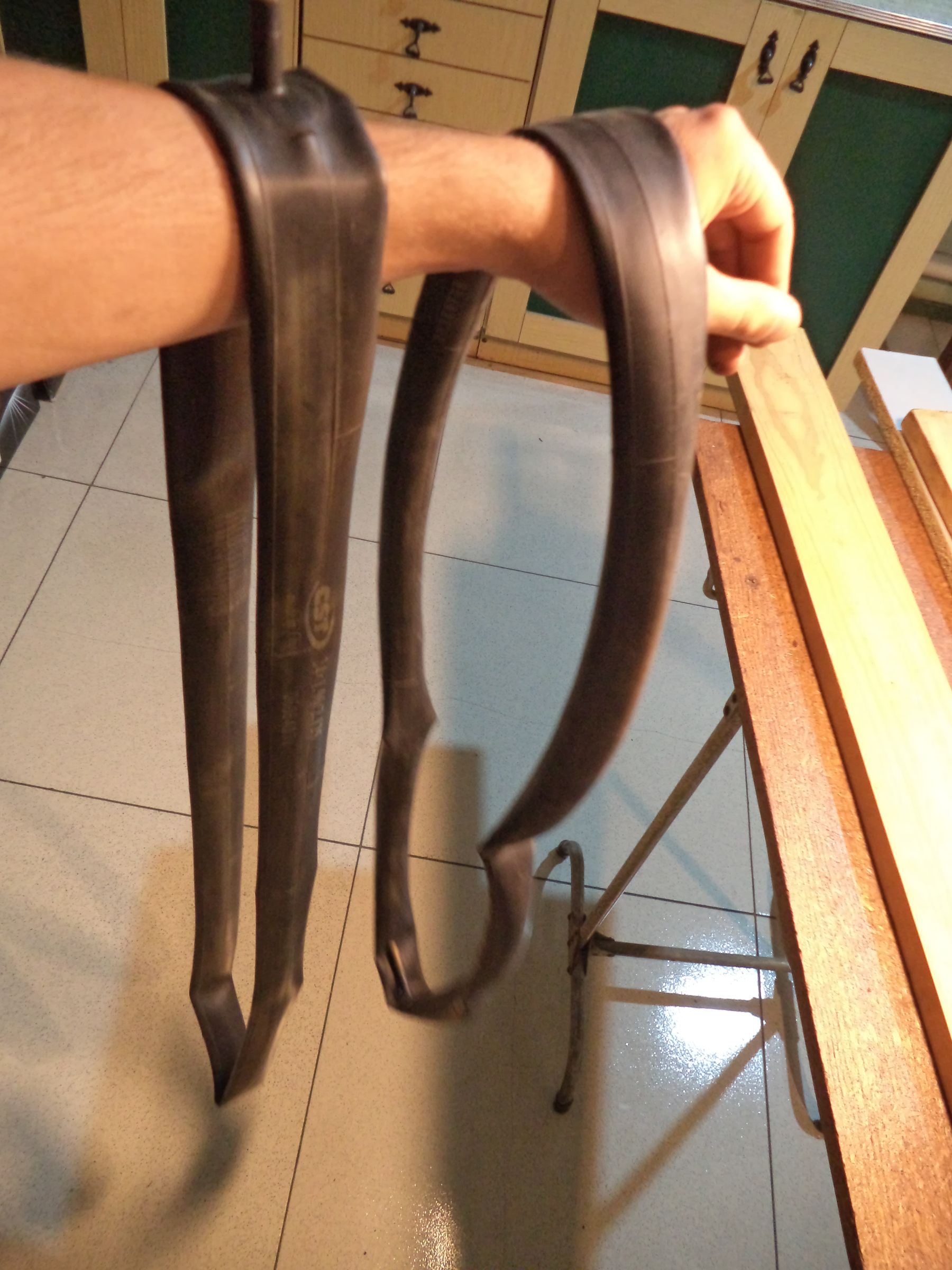 Straightening/Flattening Bicycle Inner Tubes for DIY Projects : 7 Steps ...