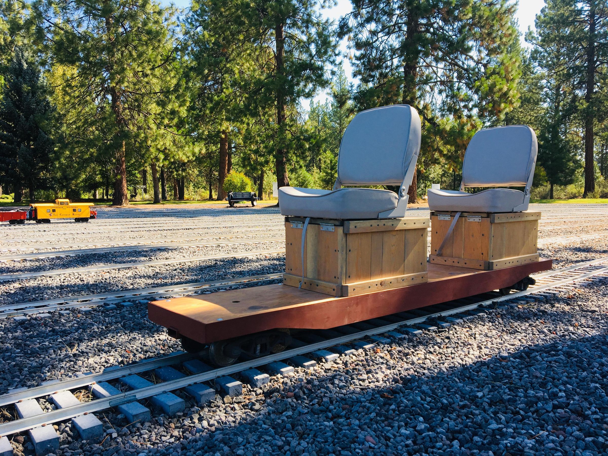 7 1/2 Gauge Rideable Flat Train Car : 13 Steps (with Pictures ...