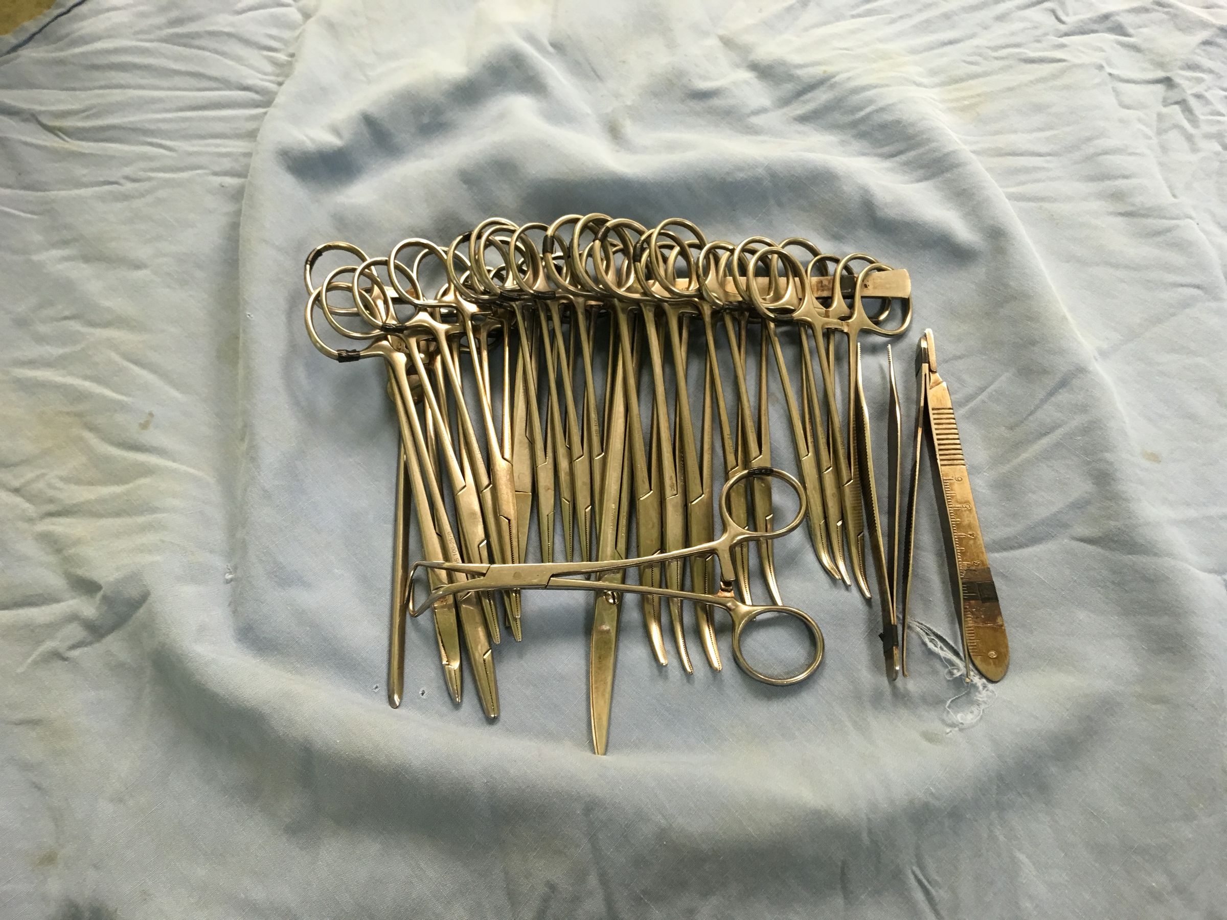 How to Wrap a Veterinary Surgical Pack : 18 Steps - Instructables