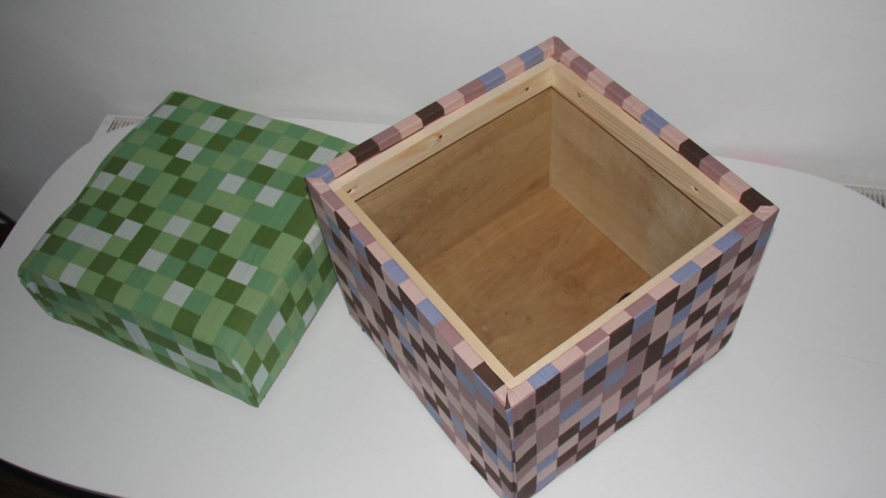 Minecraft Block Storage Stool. : 14 Steps (with Pictures) - Instructables
