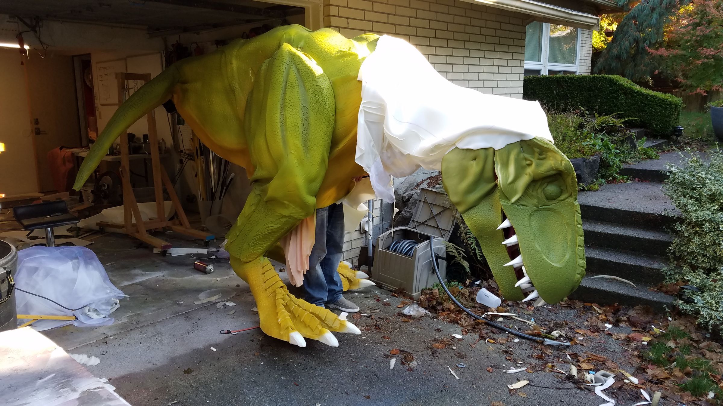 T-Rex Dinosaur Costume : 8 Steps (with Pictures) - Instructables