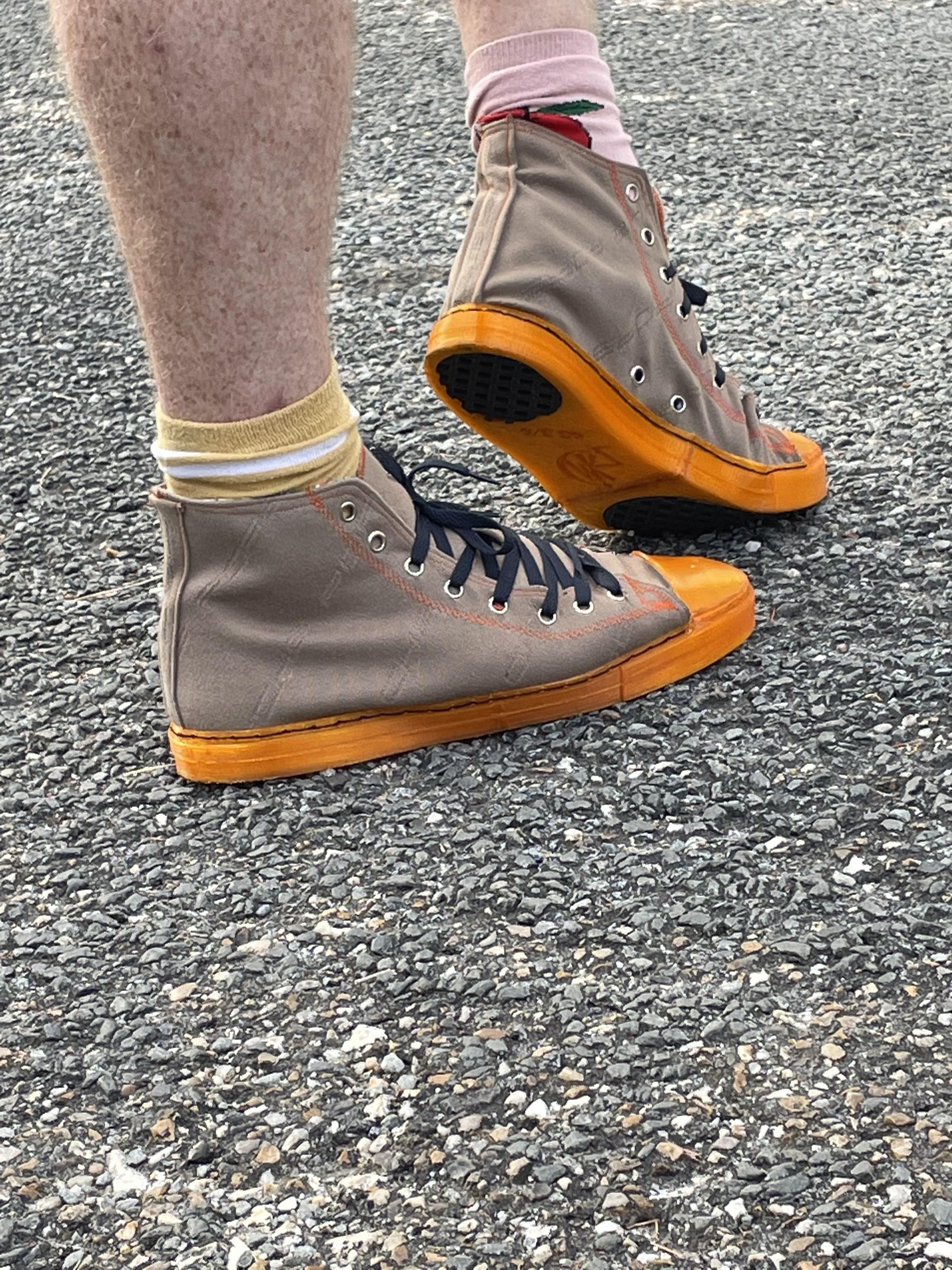 Homemade Confortable Shoes : 4 Steps - Instructables