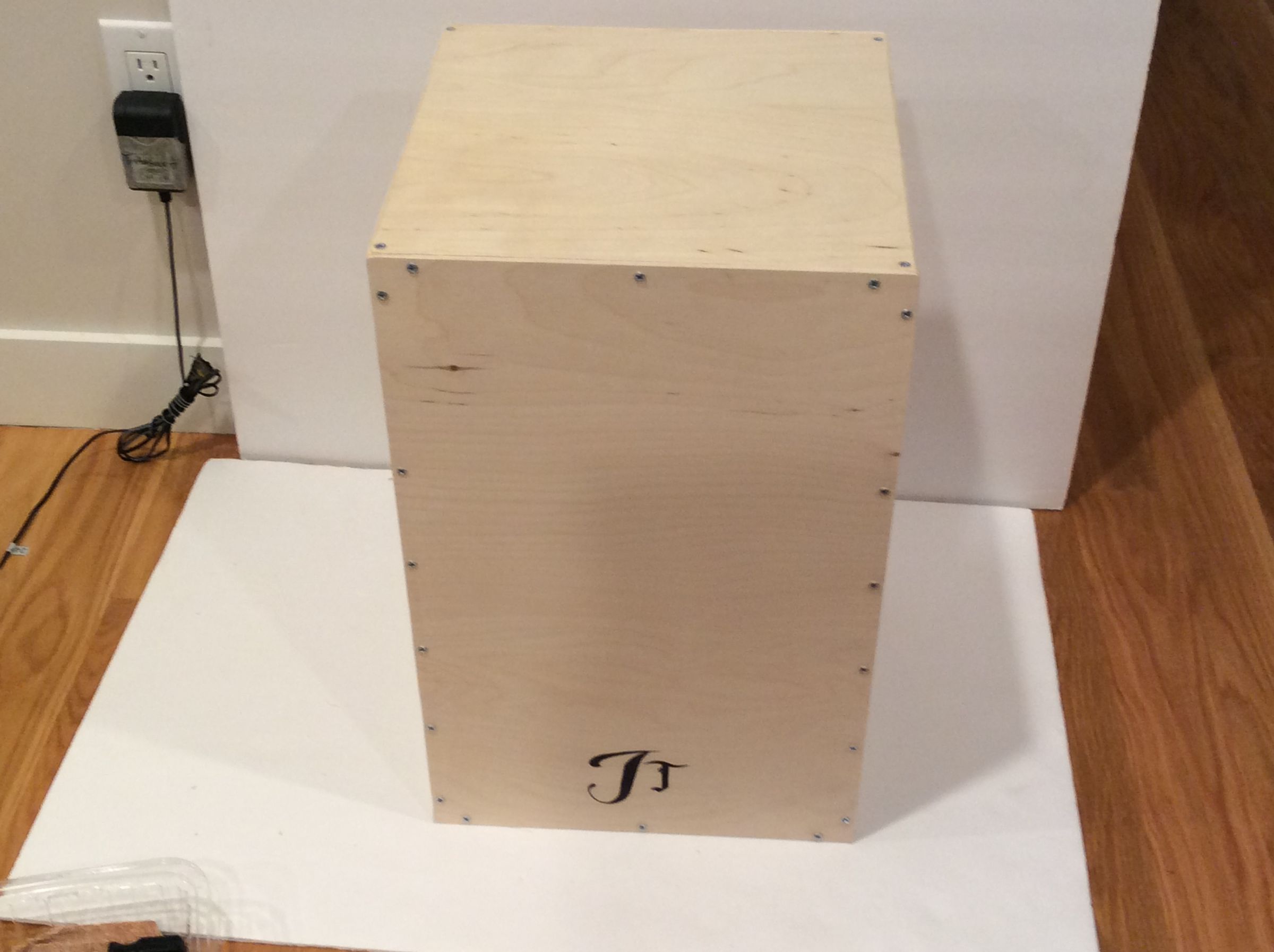 How to Build a Cajon From Scratch : 7 Steps (with Pictures) - Instructables