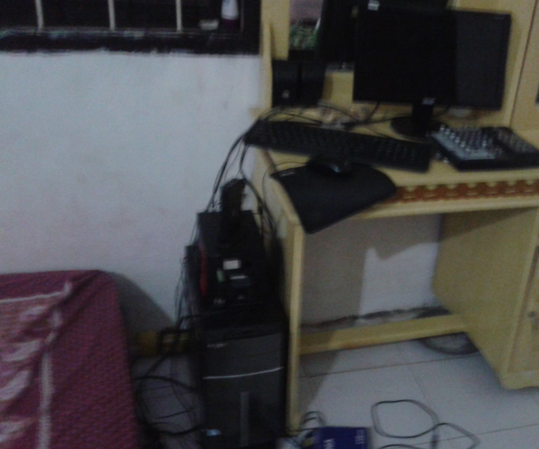 How to Watch TV on Computer/PC Monitor : 4 Steps - Instructables