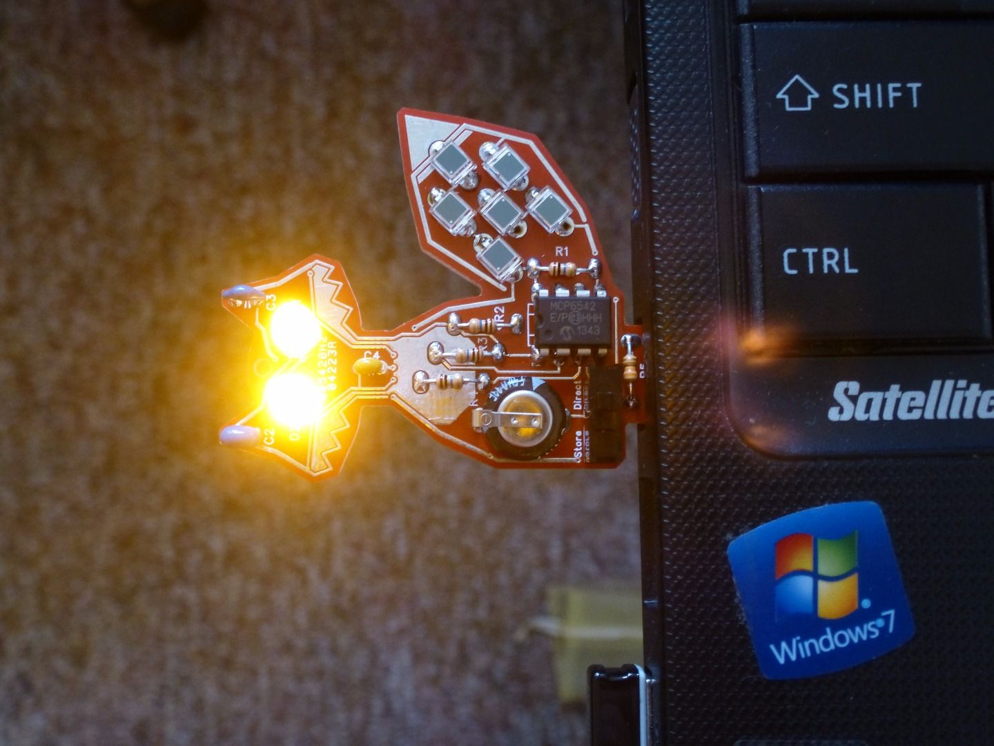 LED Fox Pendant, Solar Powered Kit : 10 Steps (with Pictures ...