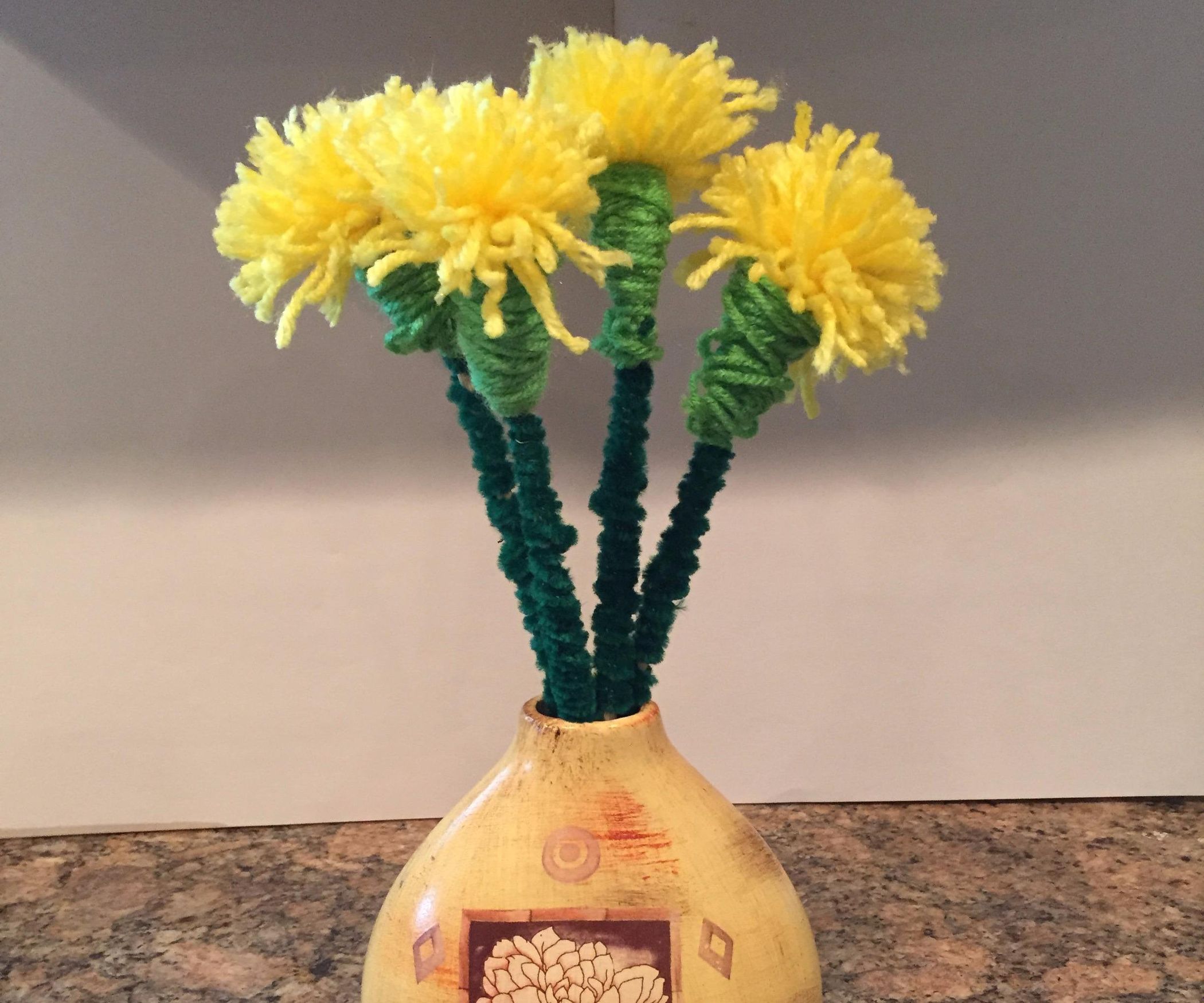 Yarn Flowers : 5 Steps - Instructables