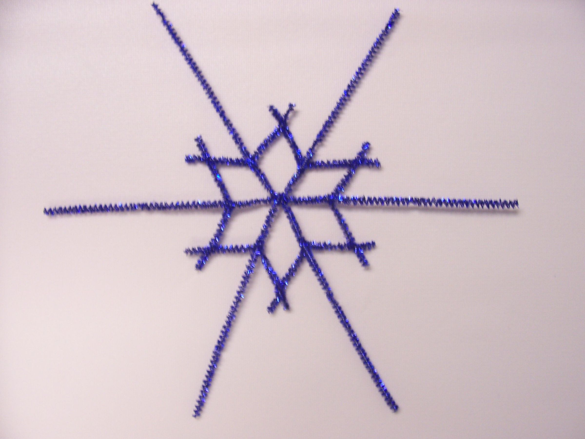Retro Metallic Snowflake : 7 Steps - Instructables