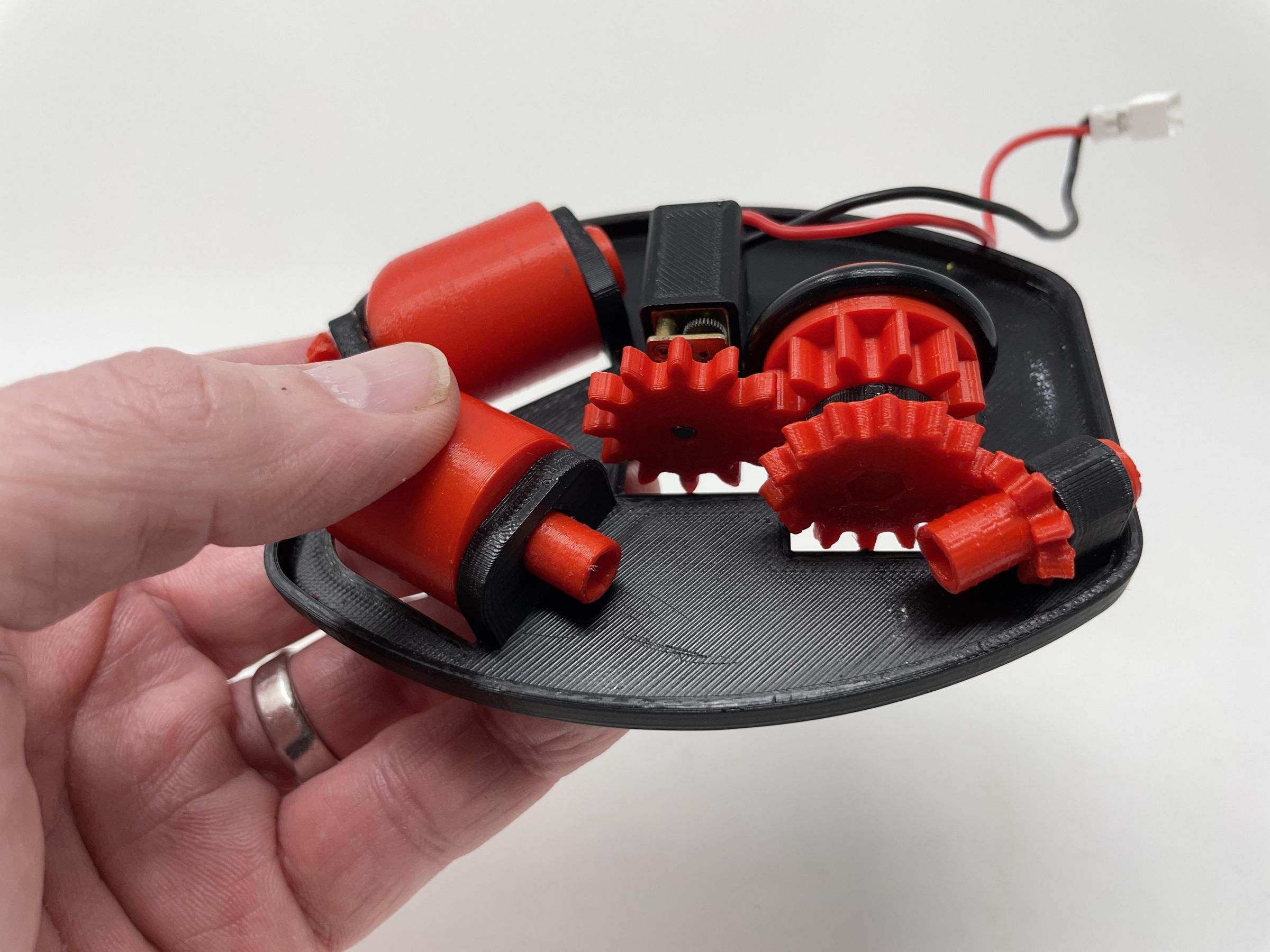 Crayon Car Mechanism. : 5 Steps (with Pictures) - Instructables