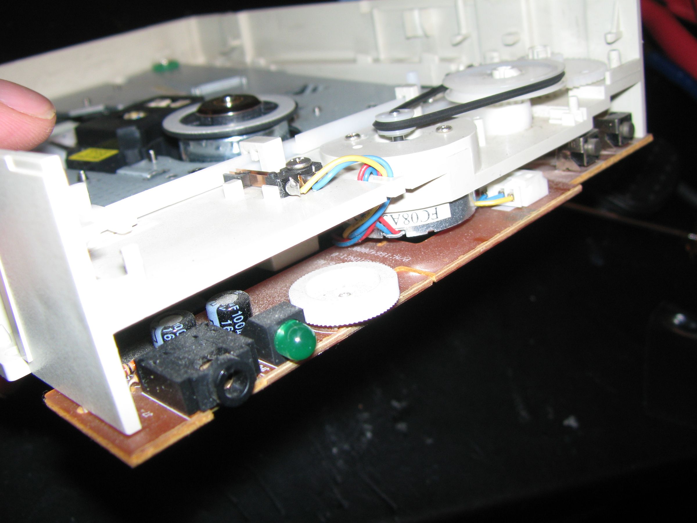 Universal Earbud/Headphone Volume Control : 8 Steps (with Pictures ...