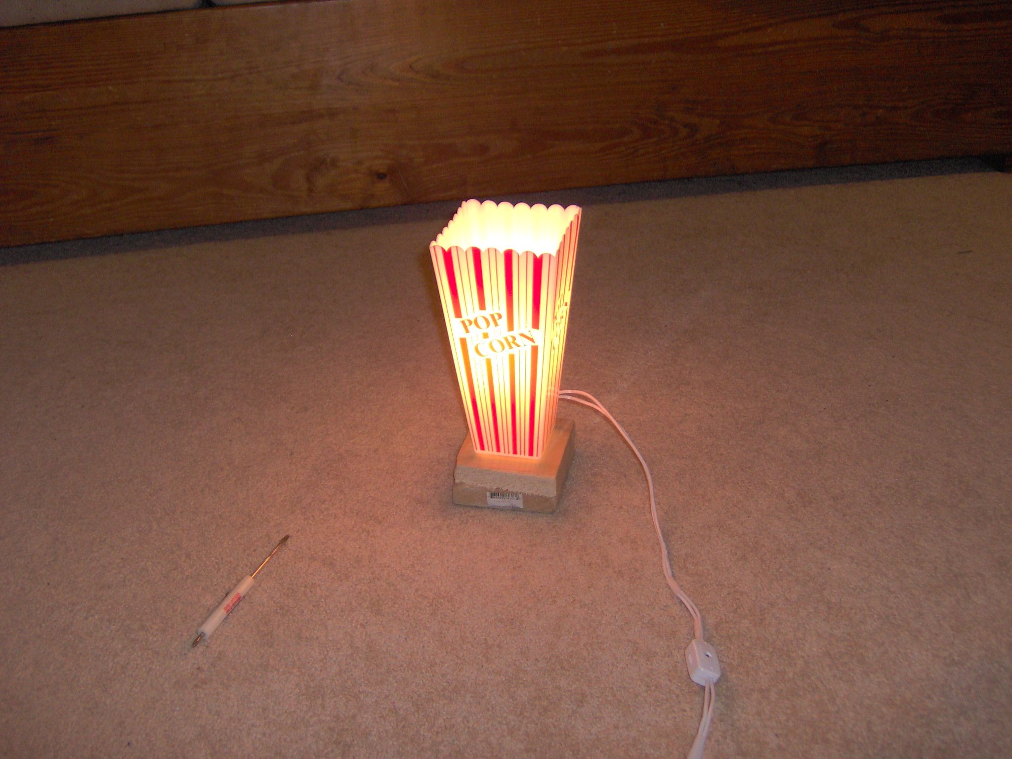 Popcorn Lamp : 5 Steps - Instructables