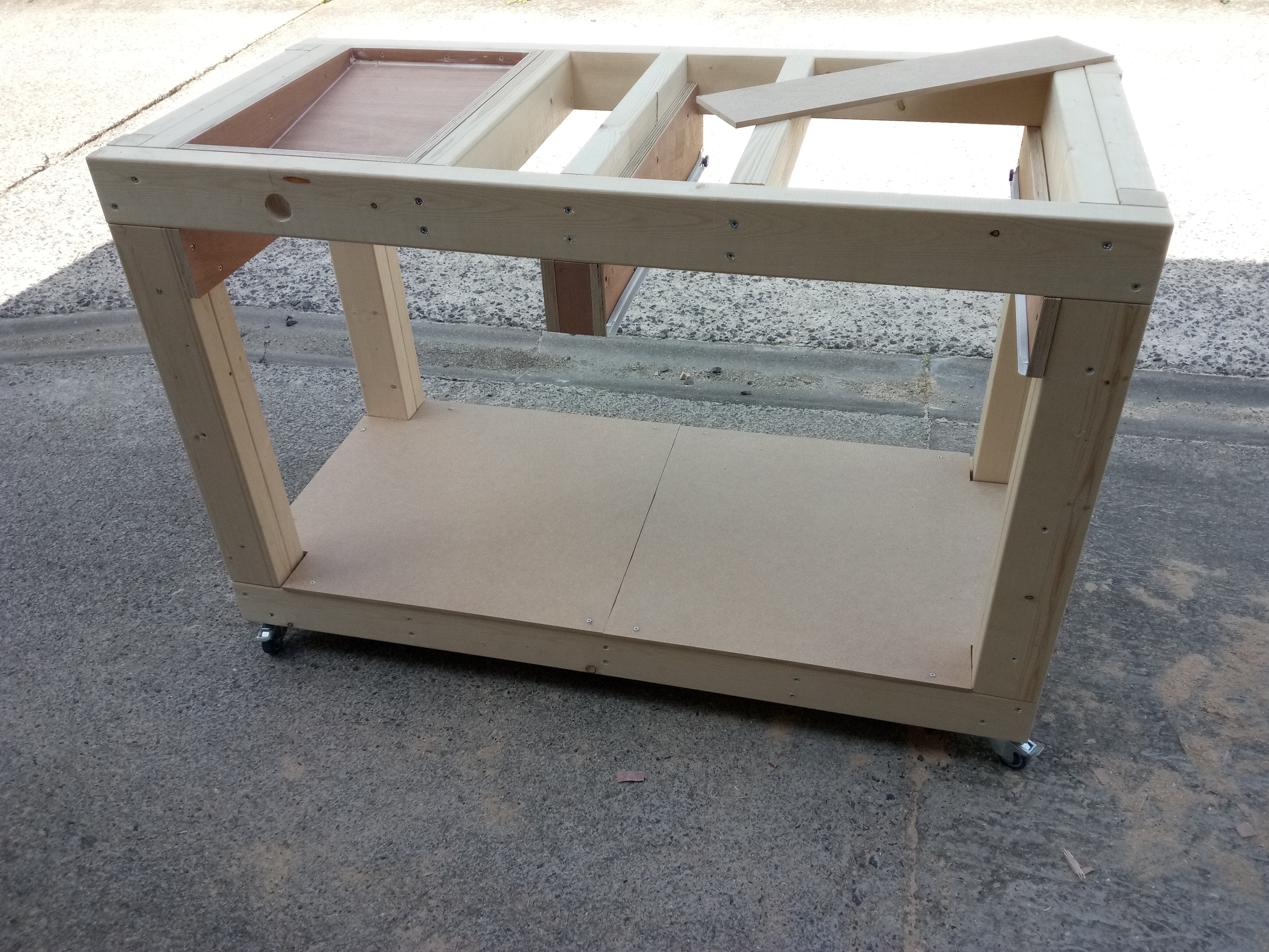Rolling Workbench + Downdraft Table : 13 Steps (with Pictures ...