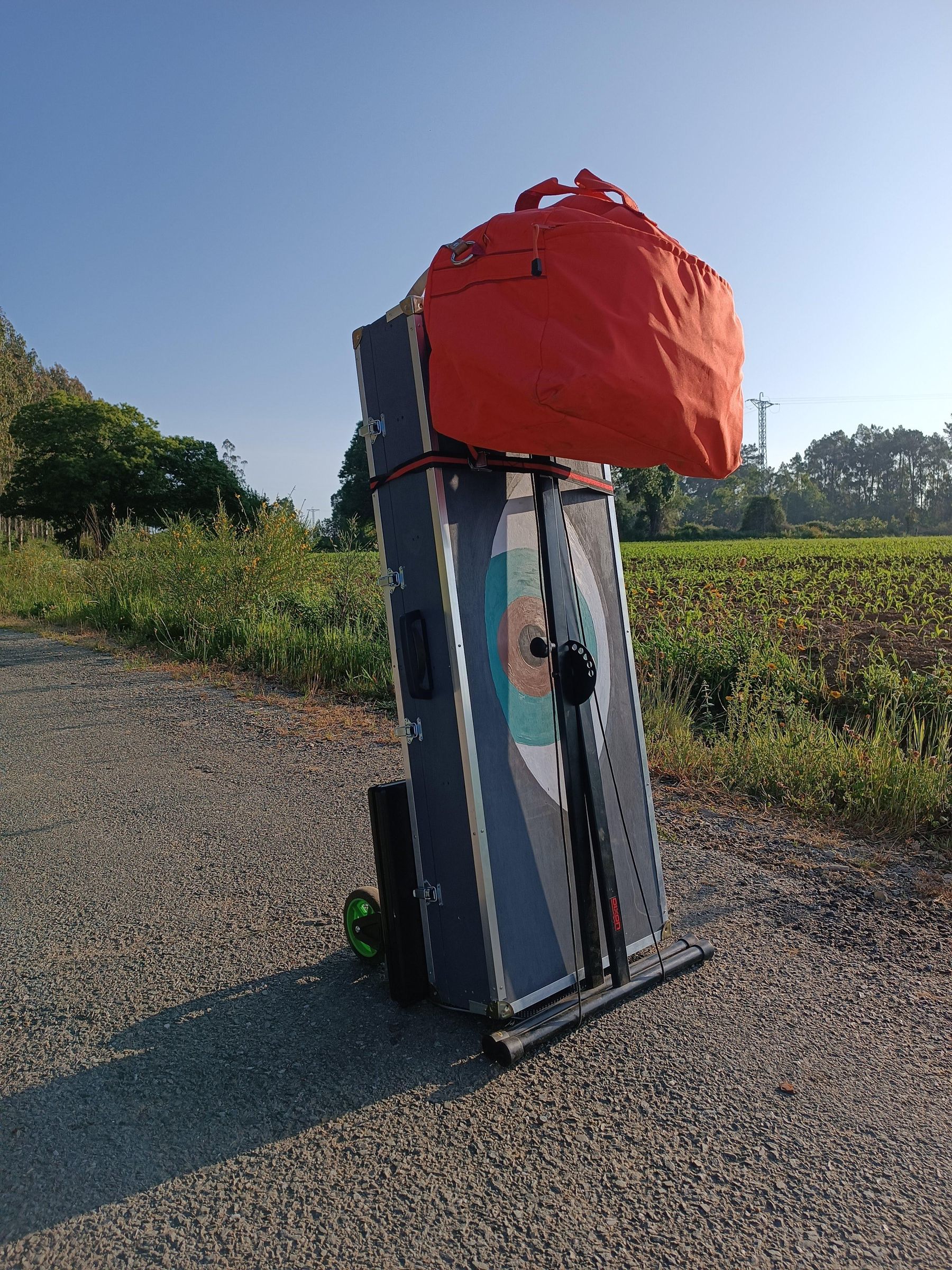 Busking Synth Case Full Portable Autonomous Setup : 9 Steps (with ...