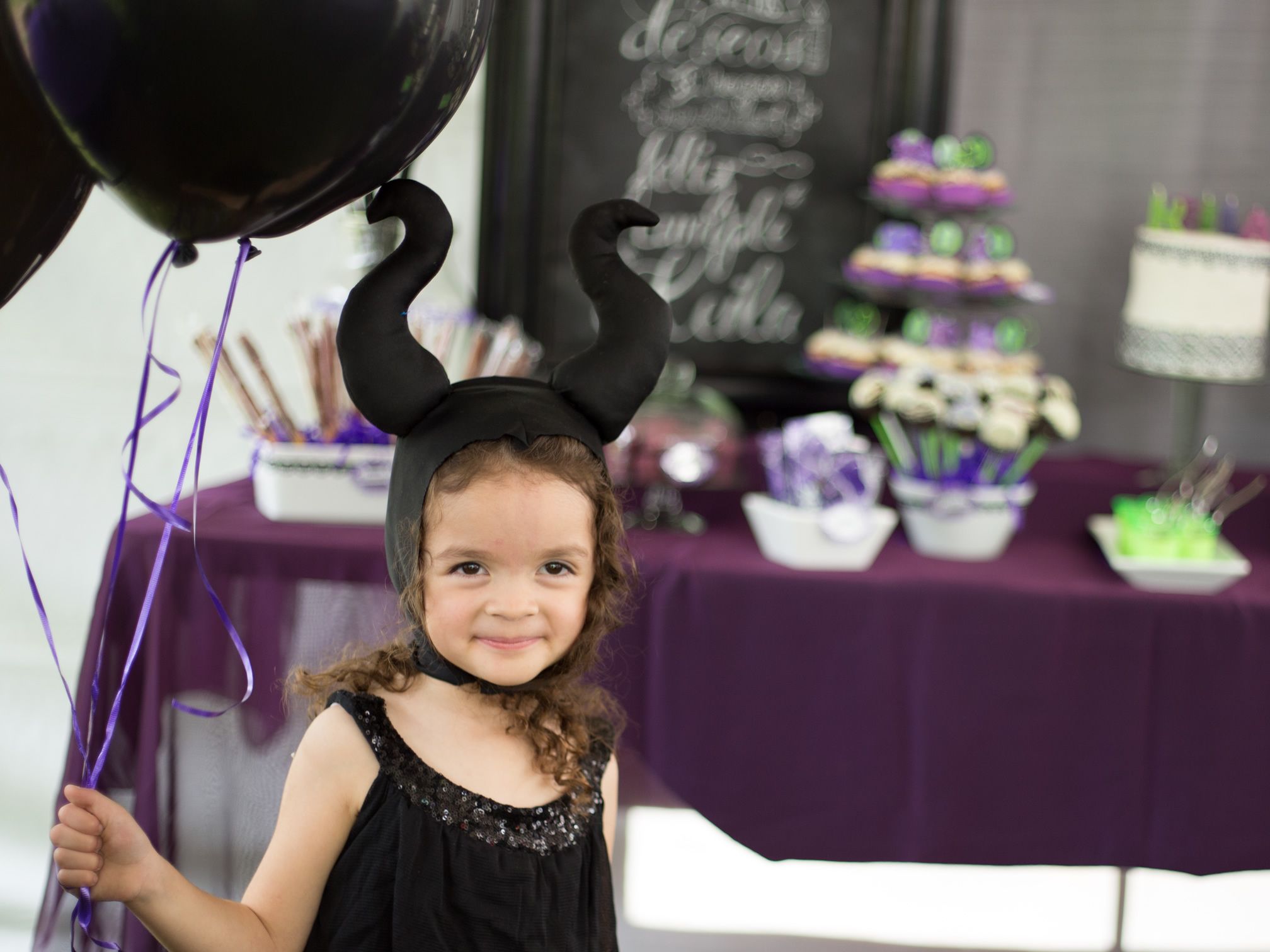 Comfortable Maleficent Headpiece : 4 Steps - Instructables