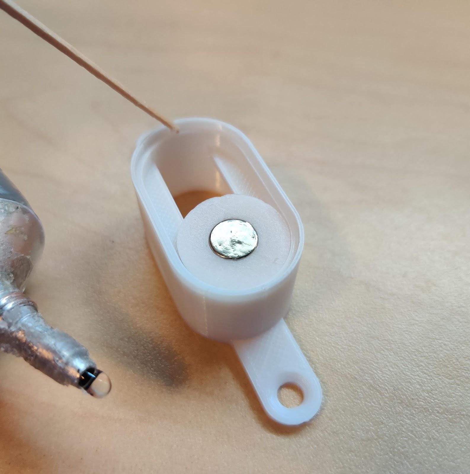 No Touch Light Switch - Magnet Powered : 9 Steps (with Pictures ...