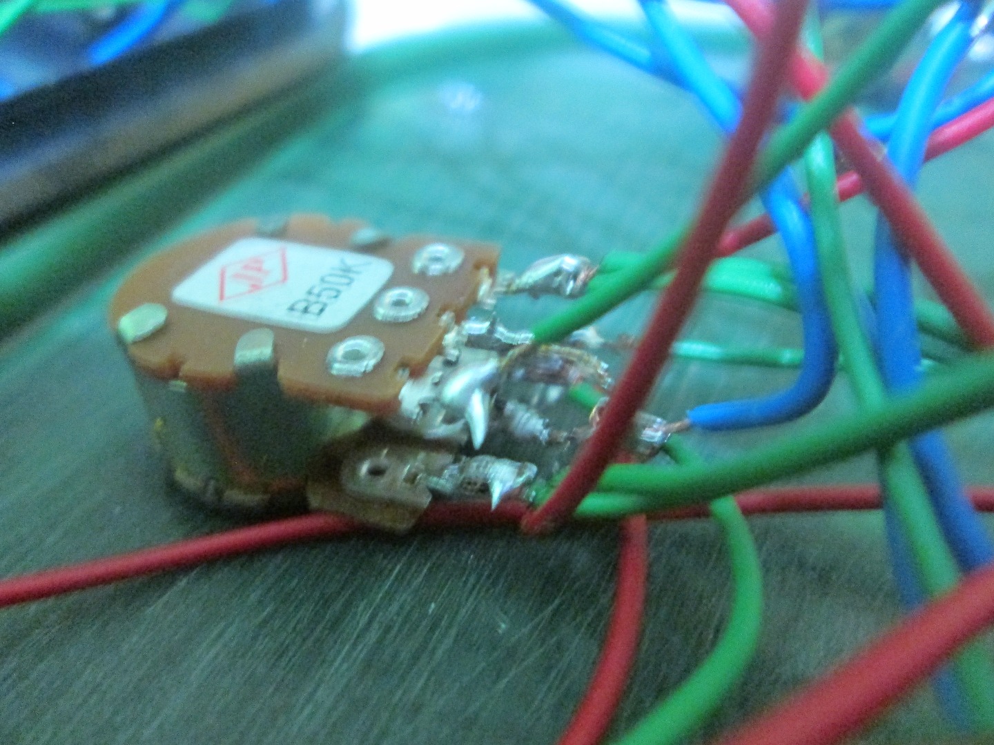 DIY Simple Audio Mixer : 7 Steps - Instructables