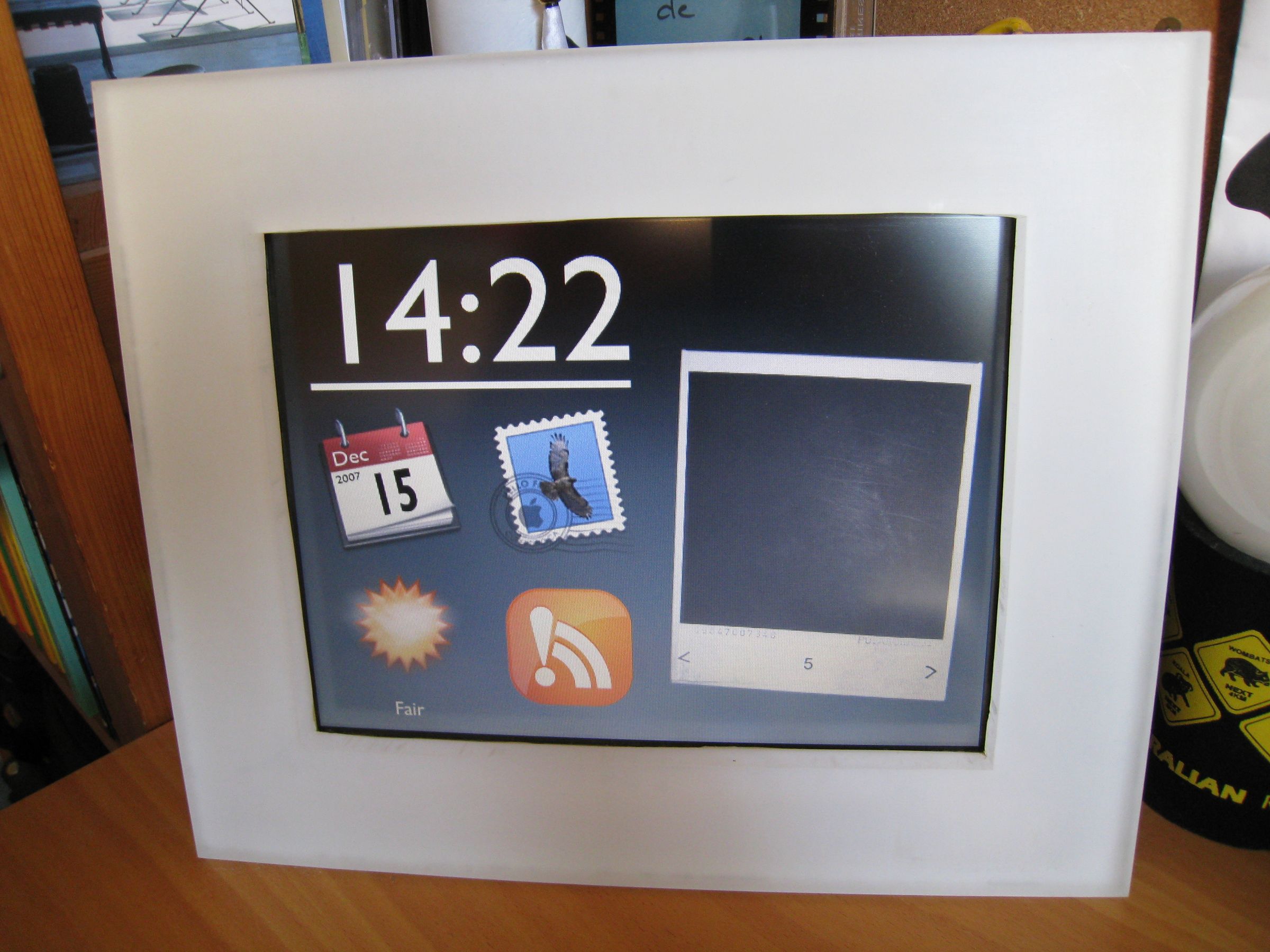 Make Electronic Widget Frames From Old Computers : 6 Steps (with ...