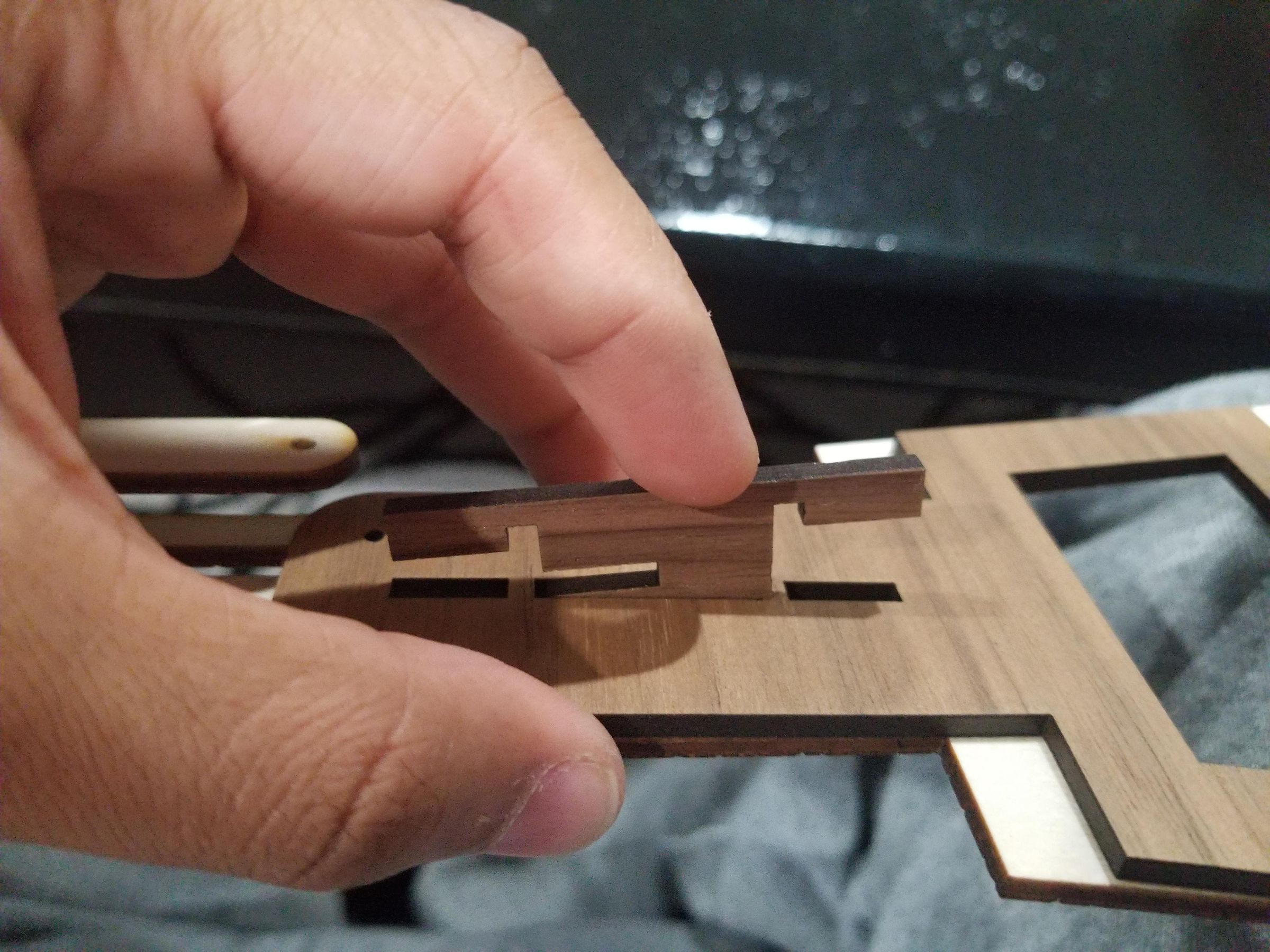 Laser-cut Extension Claw: Recreating My Favorite Toy : 8 Steps (with ...