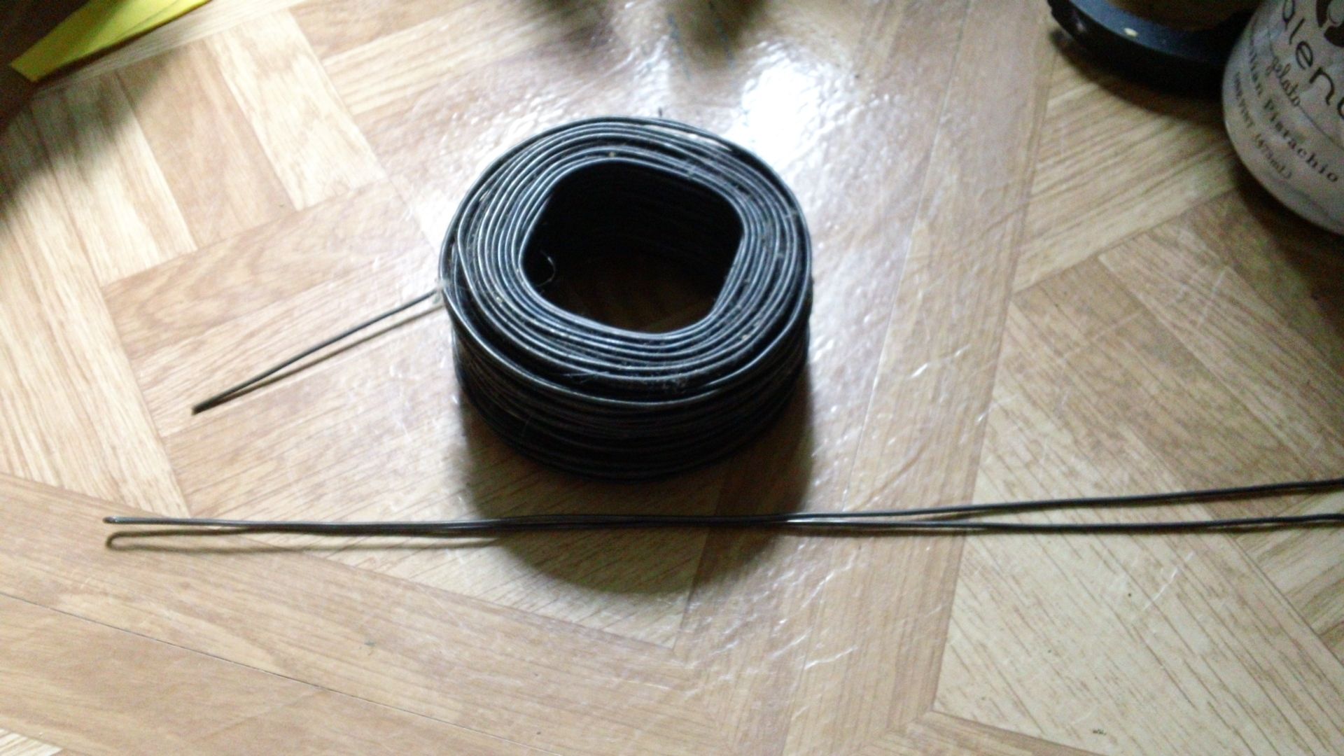 Basics of Twisting Wire for Jewelry : 4 Steps (with Pictures ...