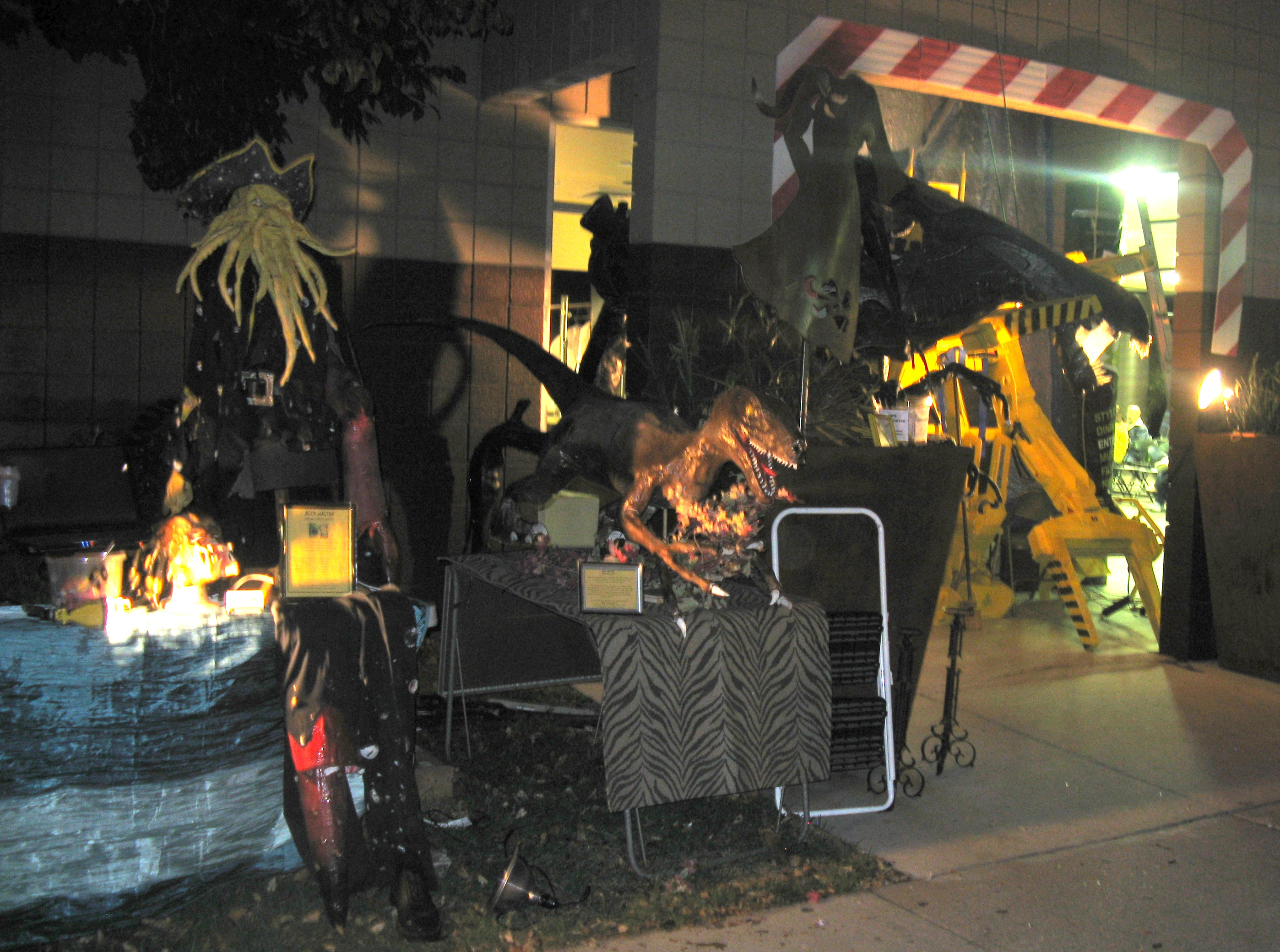 Aliens Halloween Display - Instructables
